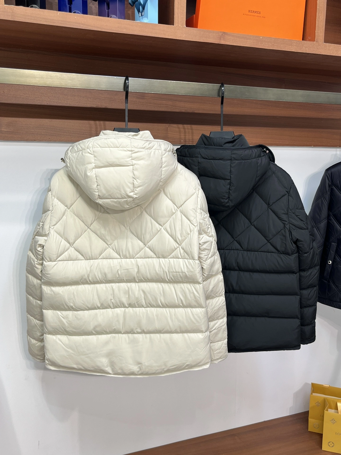 Inexpensive Moncler Down Jackets
