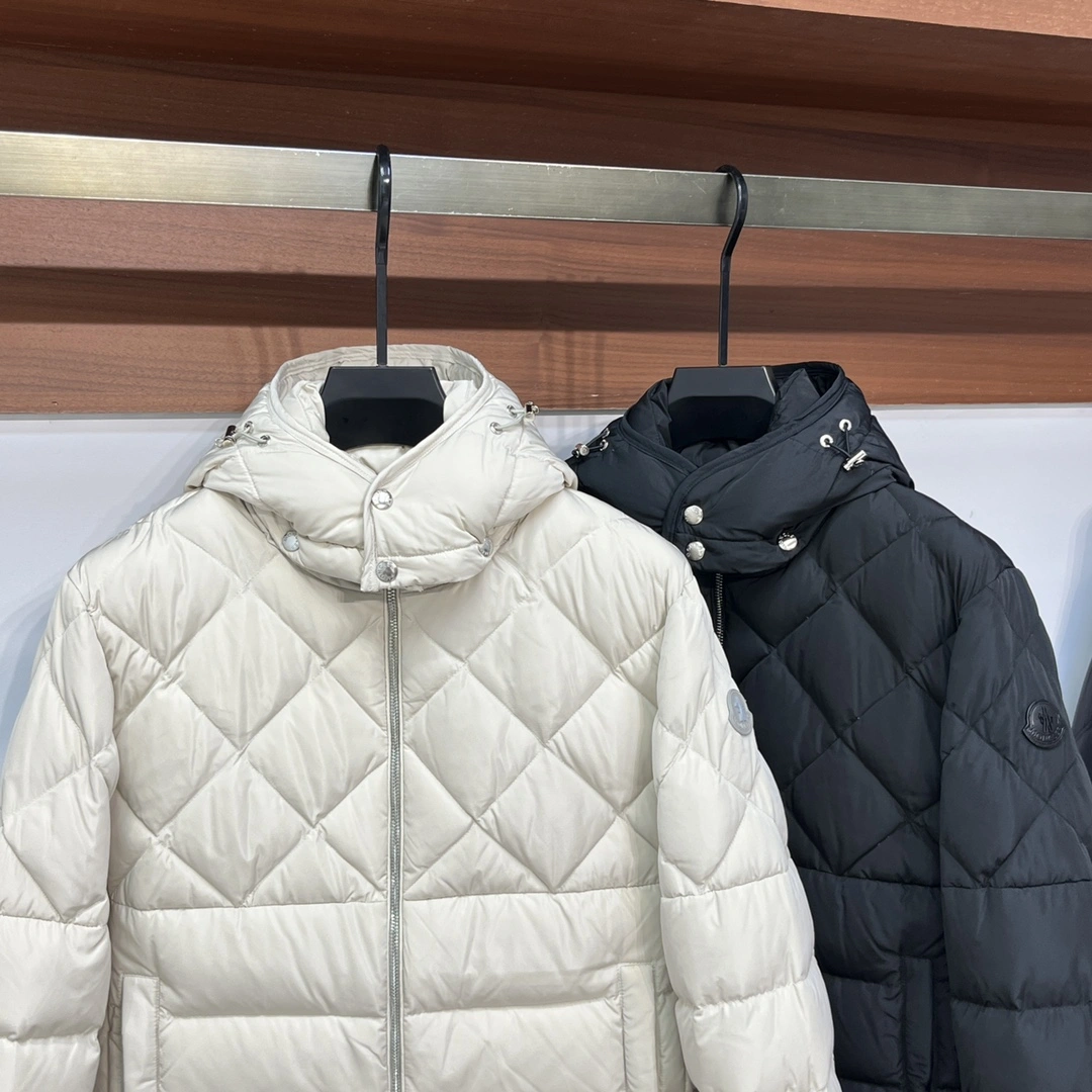Inexpensive Moncler Down Jackets