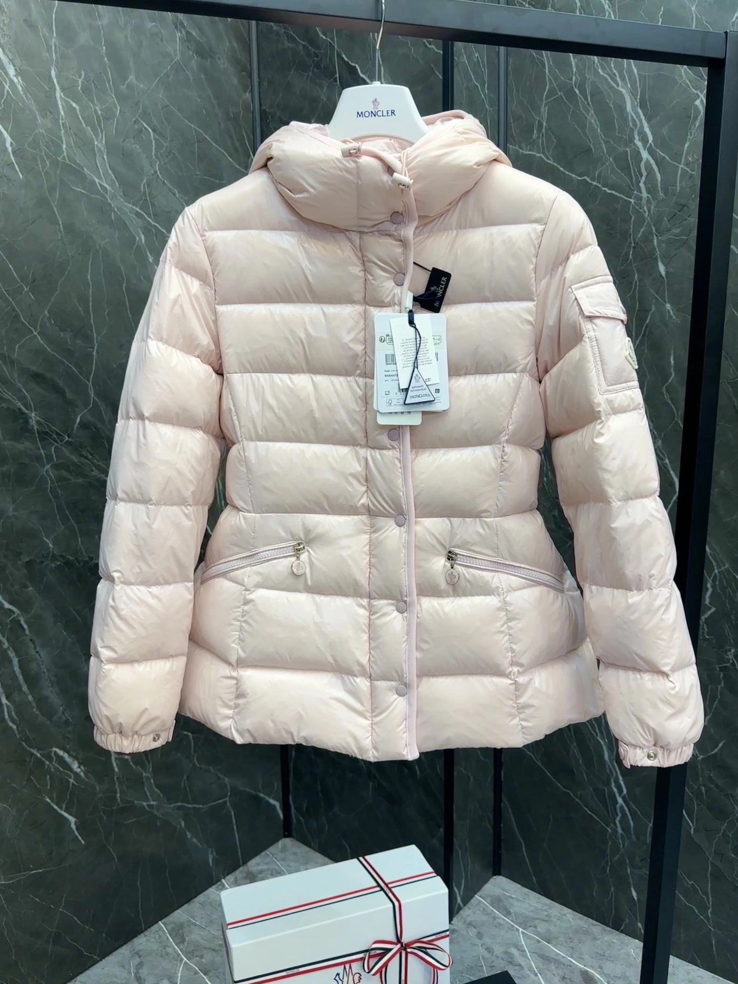High accuracy Moncler Down Jackets