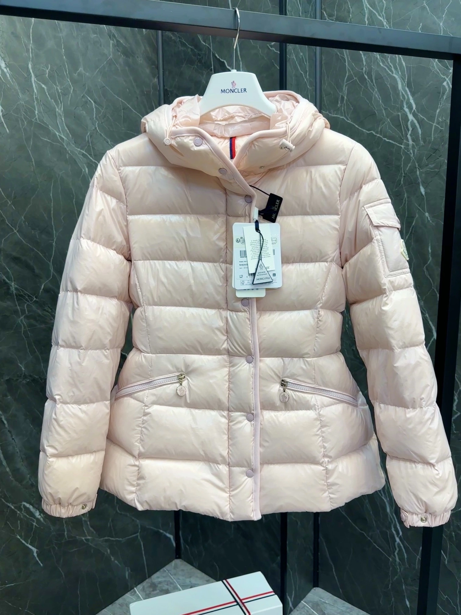 High accuracy Moncler Down Jackets
