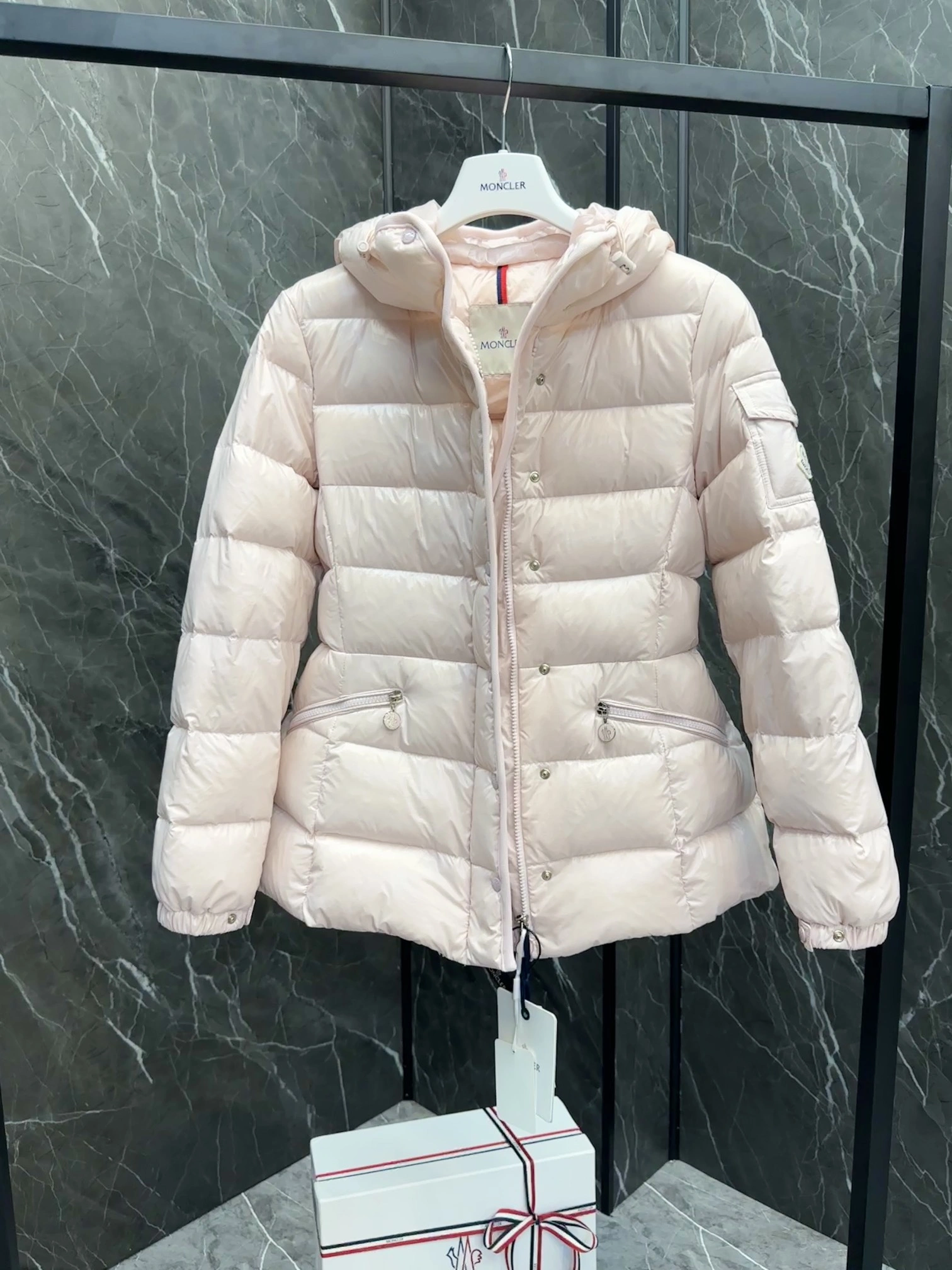 High accuracy Moncler Down Jackets