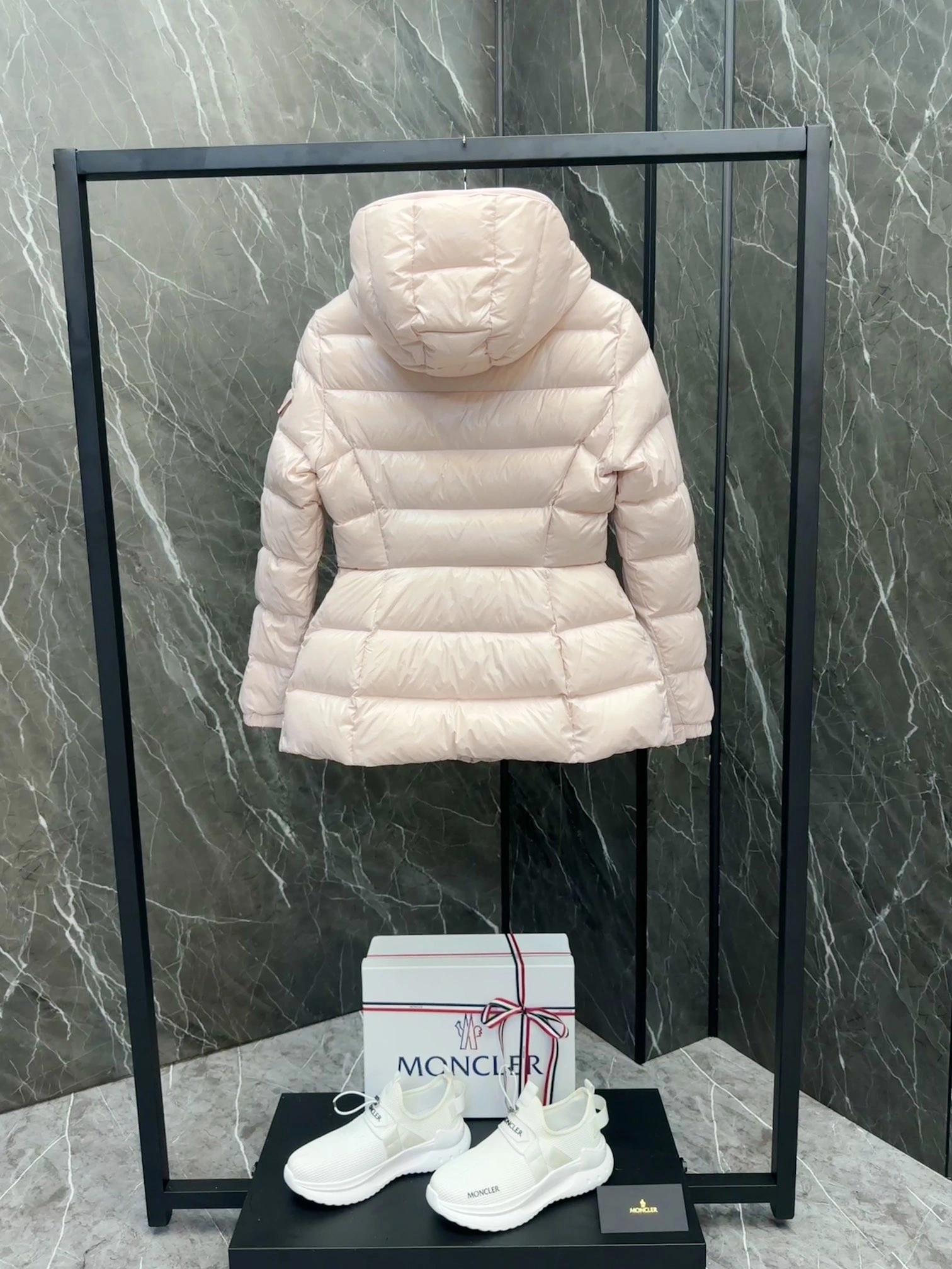 High accuracy Moncler Down Jackets