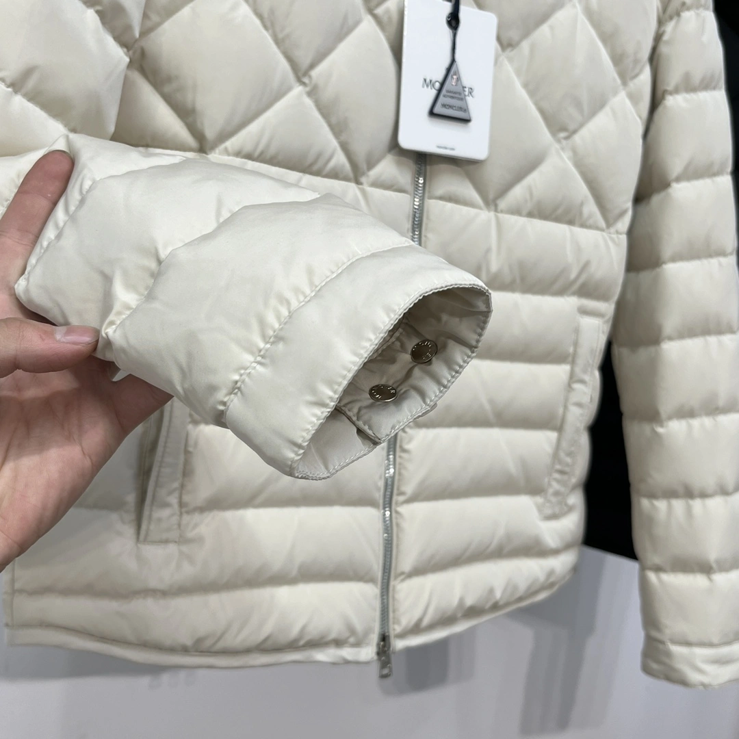 Perfect replica Moncler Down Jackets