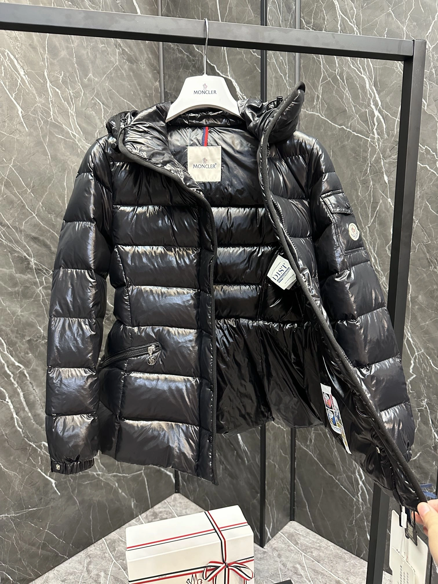 High accuracy Moncler Down Jackets
