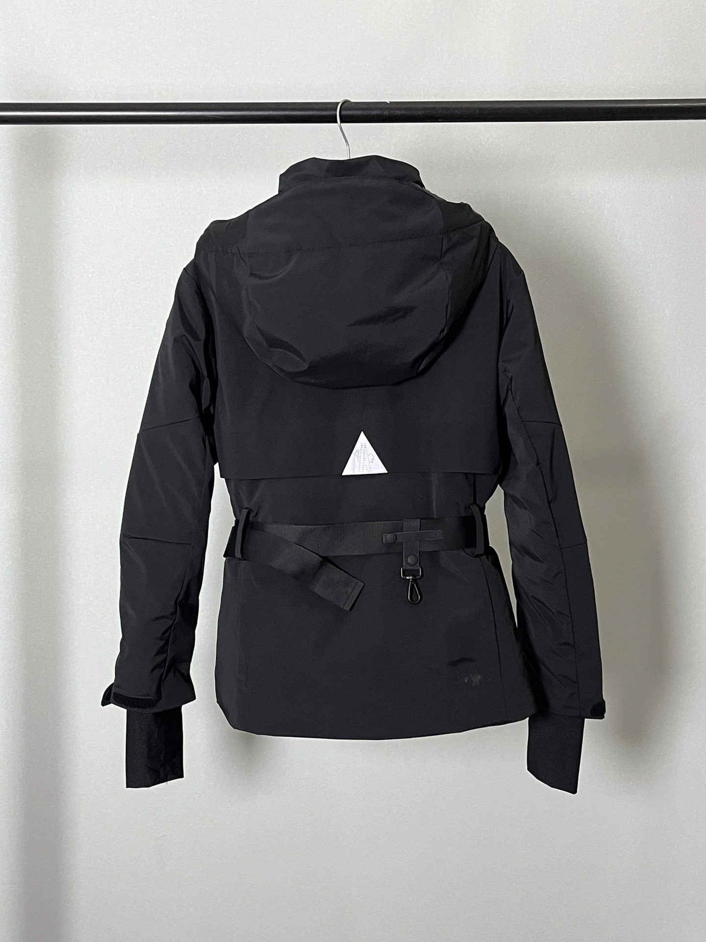 Low-cost Moncler Down Jackets