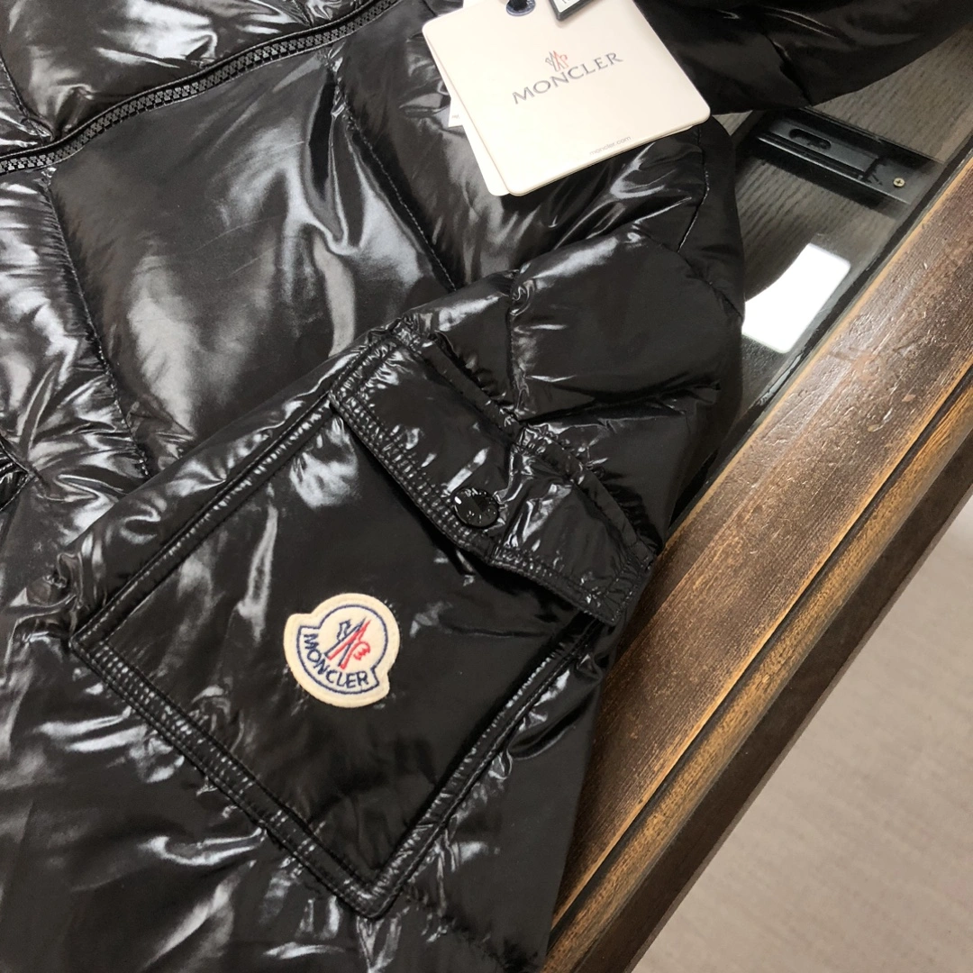High accuracy Moncler Down Jackets