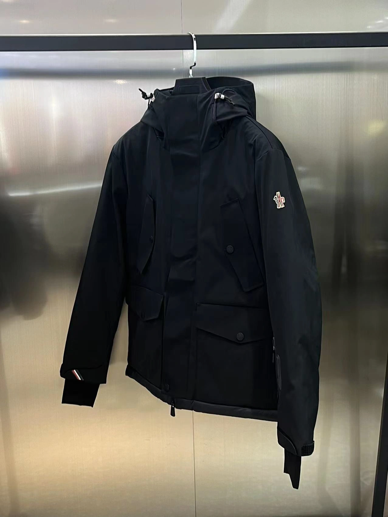 Exact replica Moncler Down Jackets