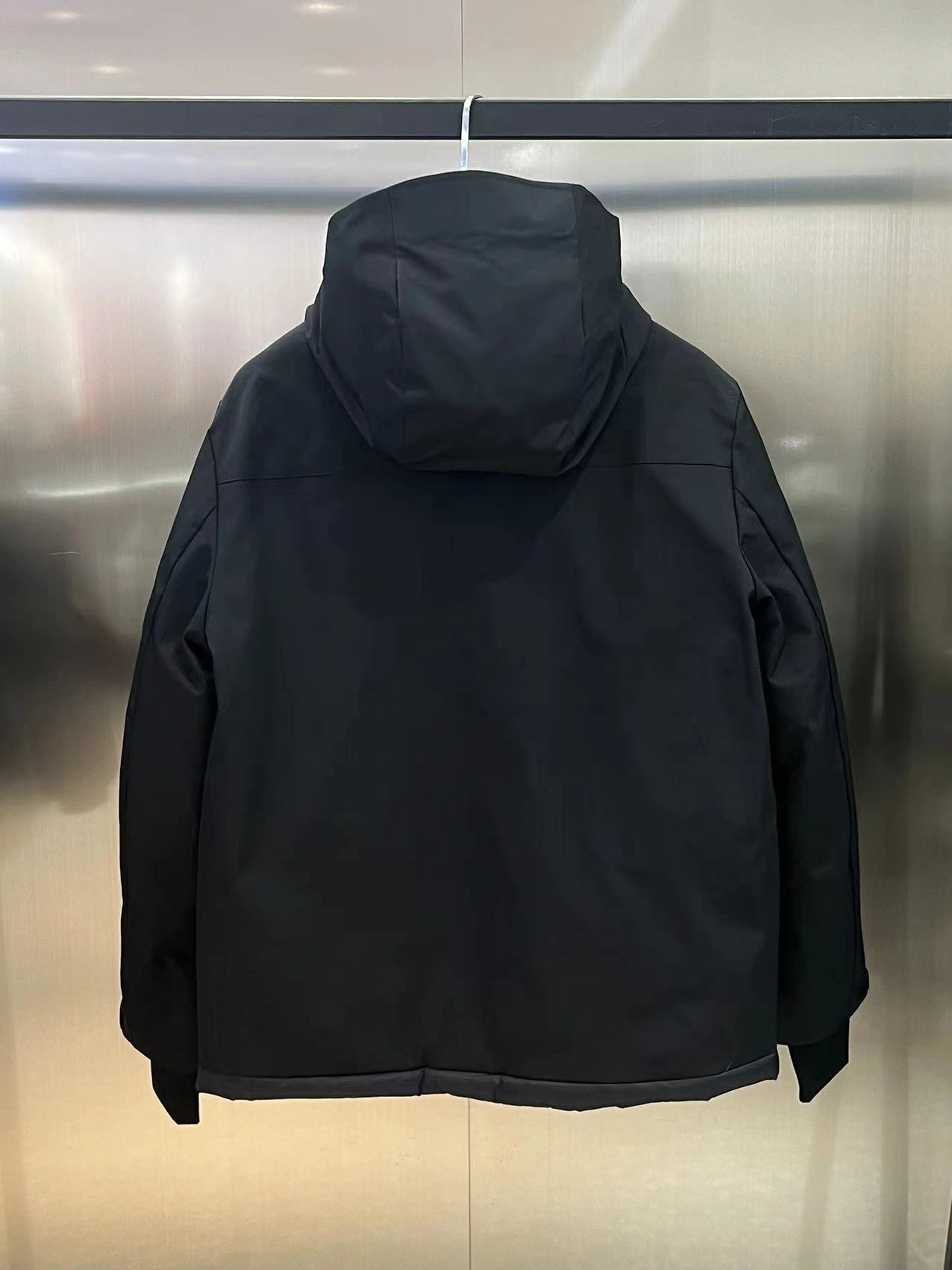Exact replica Moncler Down Jackets