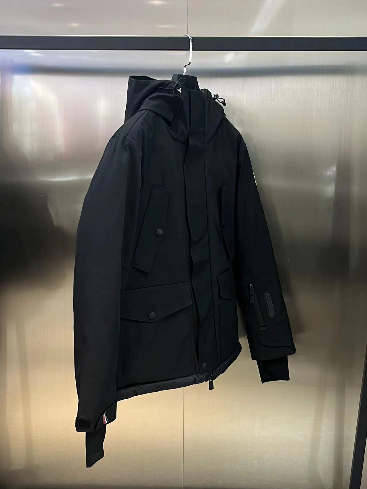 Exact replica Moncler Down Jackets