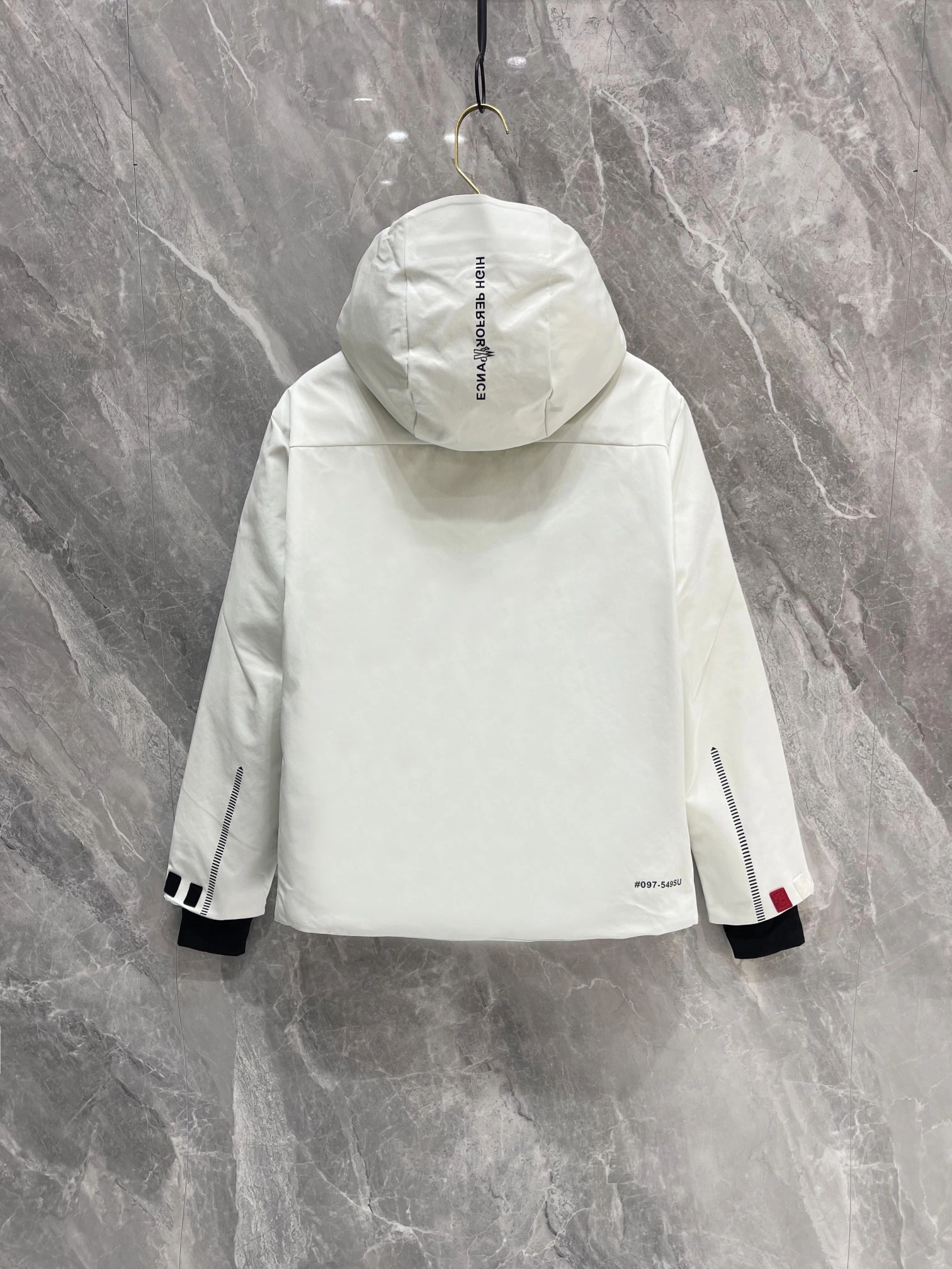 High accuracy Moncler Down Jackets