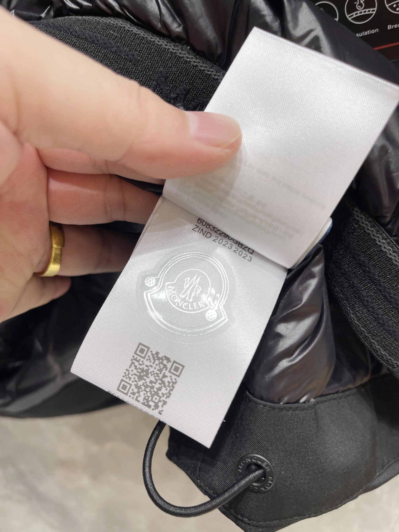 1:1 copy Moncler Down Jackets