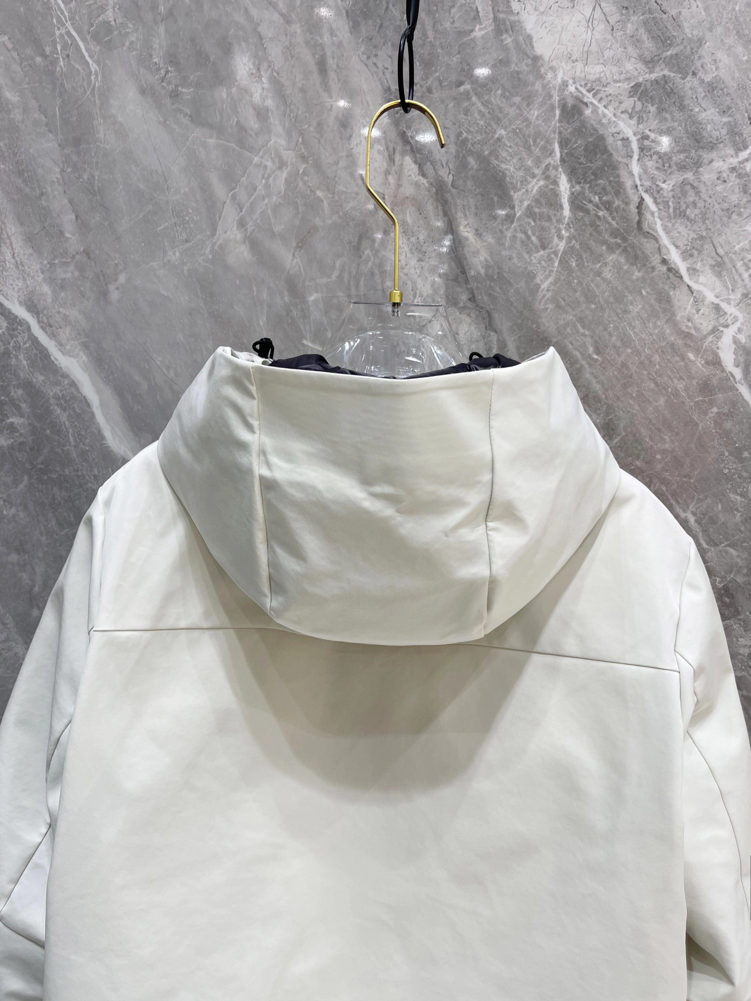 Official Moncler Down Jackets