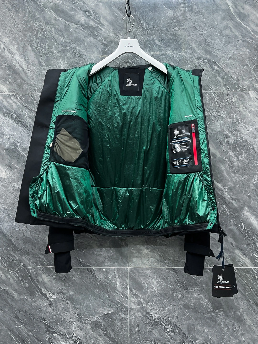 1:1 copy Moncler Down Jackets