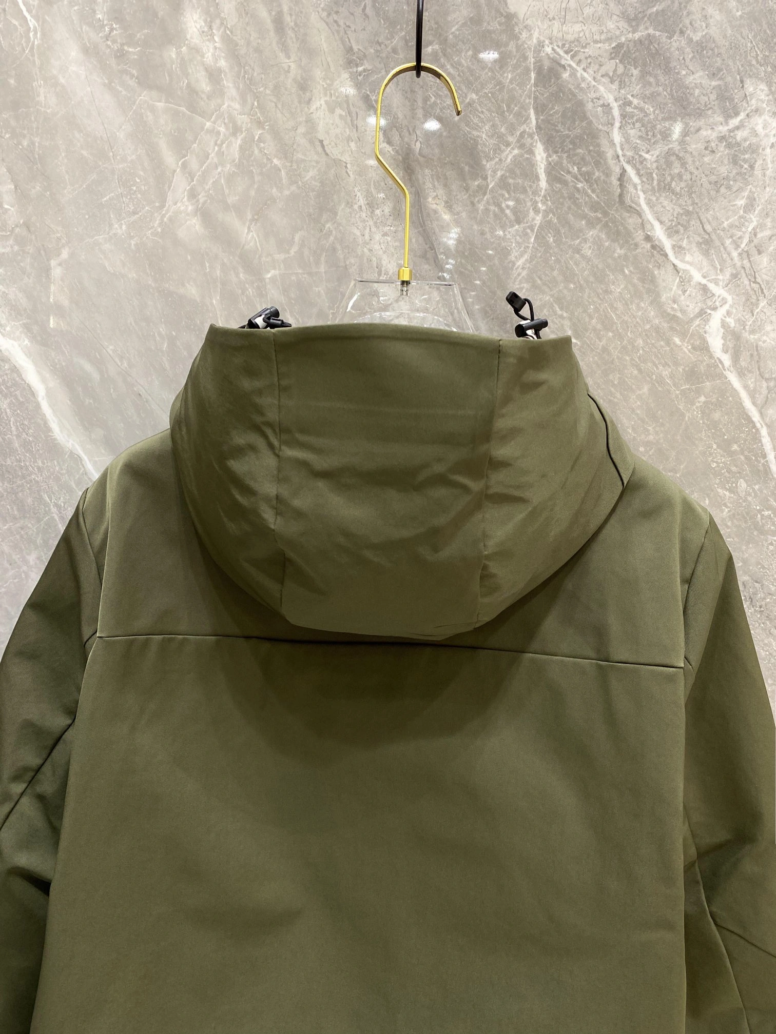 Official Moncler Down Jackets