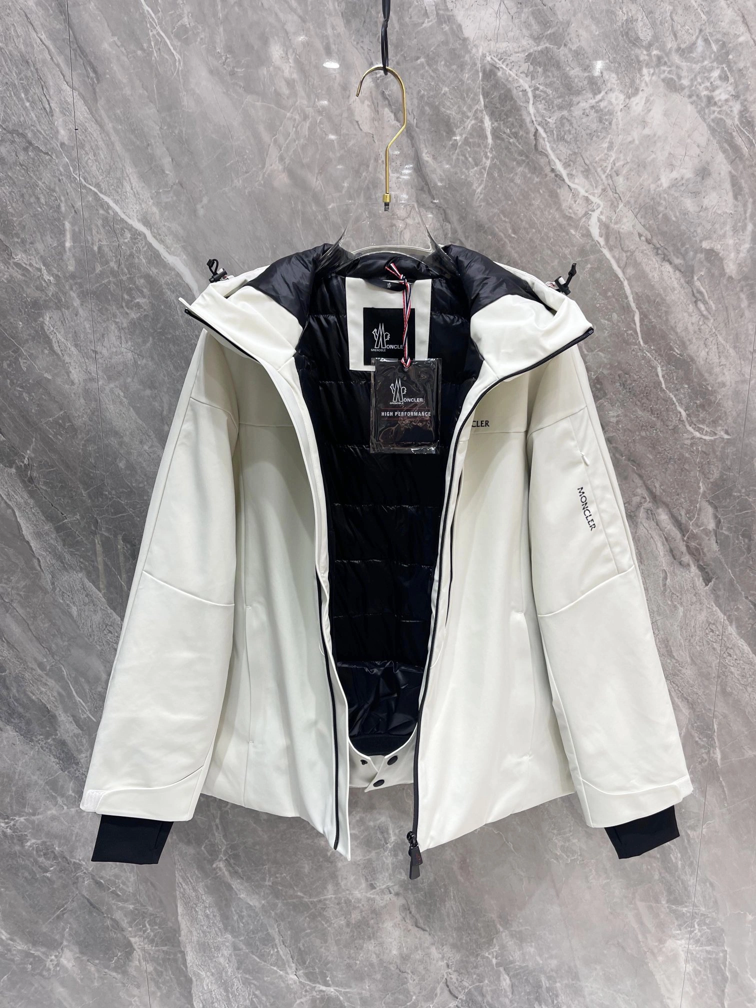 Cut-rate Moncler Down Jackets