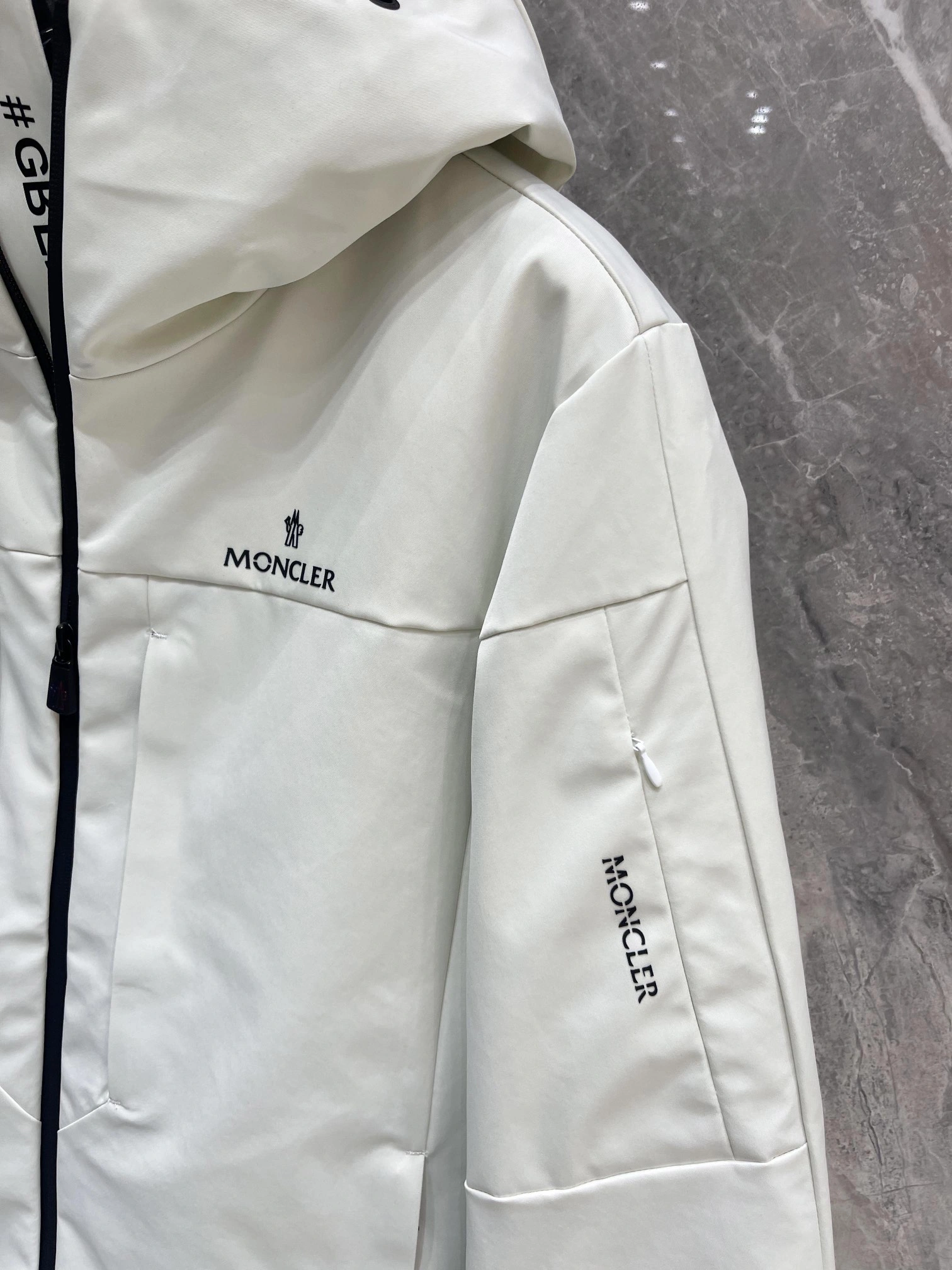 Cut-rate Moncler Down Jackets