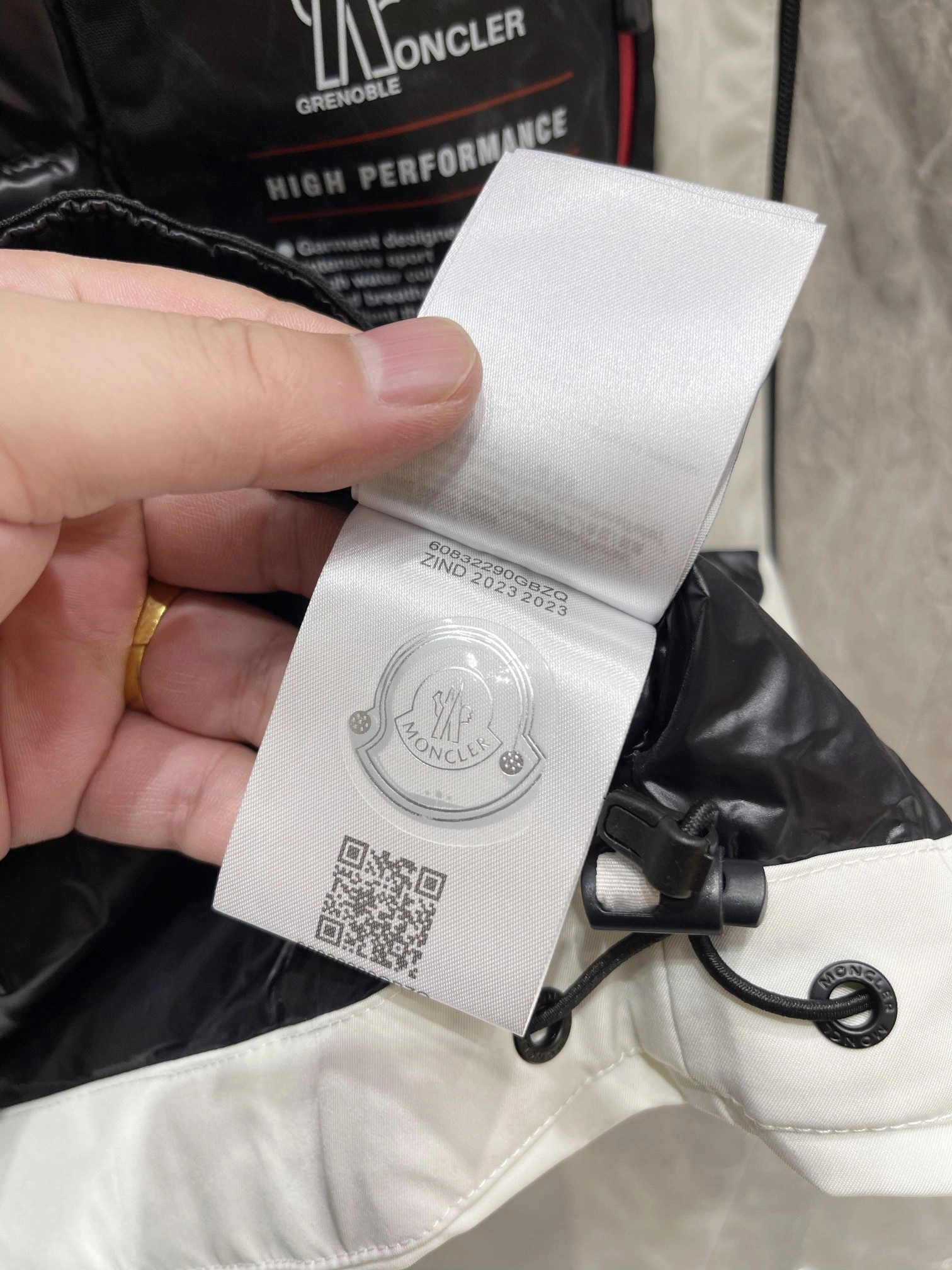 Economical Moncler Down Jackets