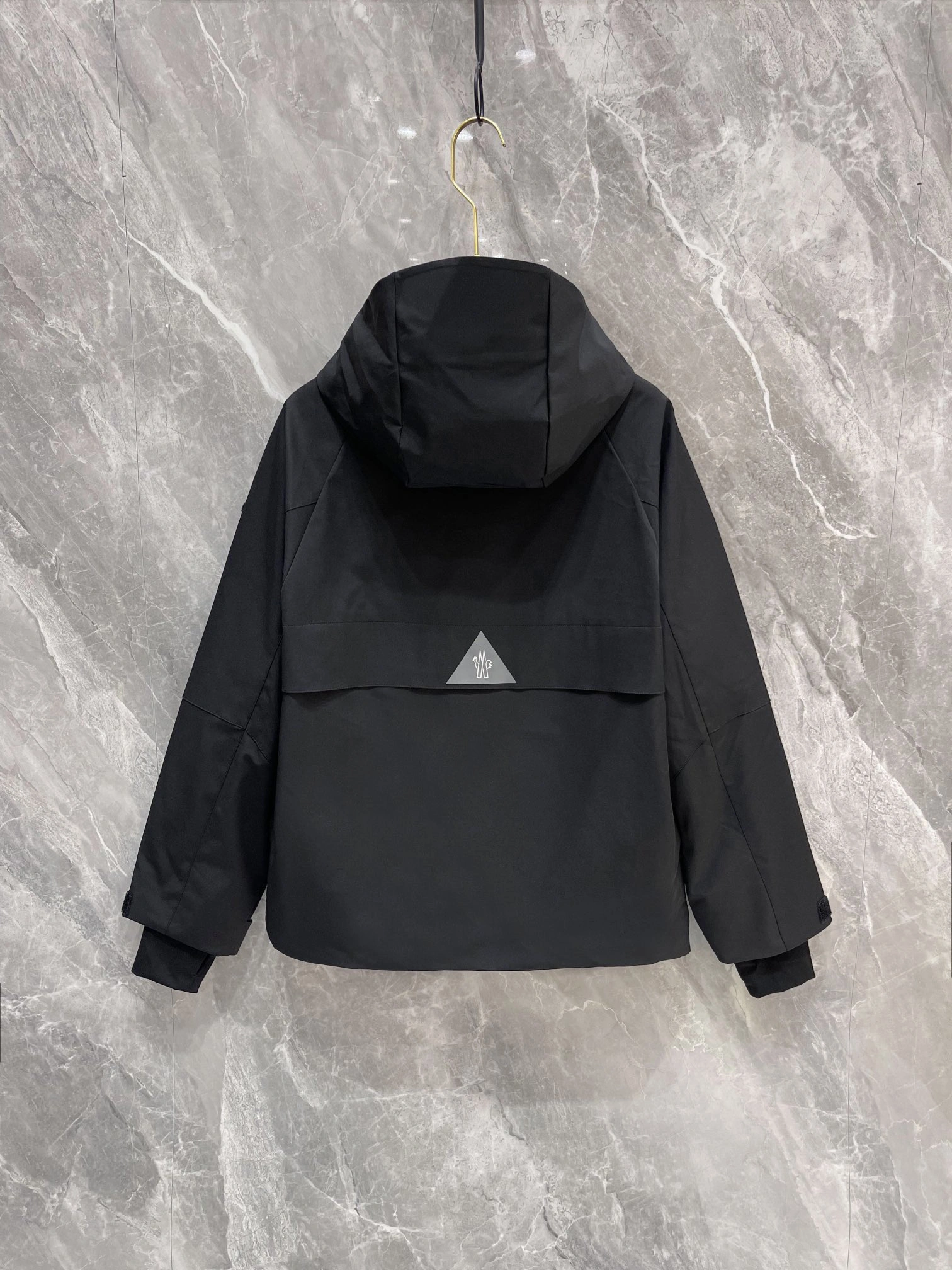 Cut-rate Moncler Down Jackets