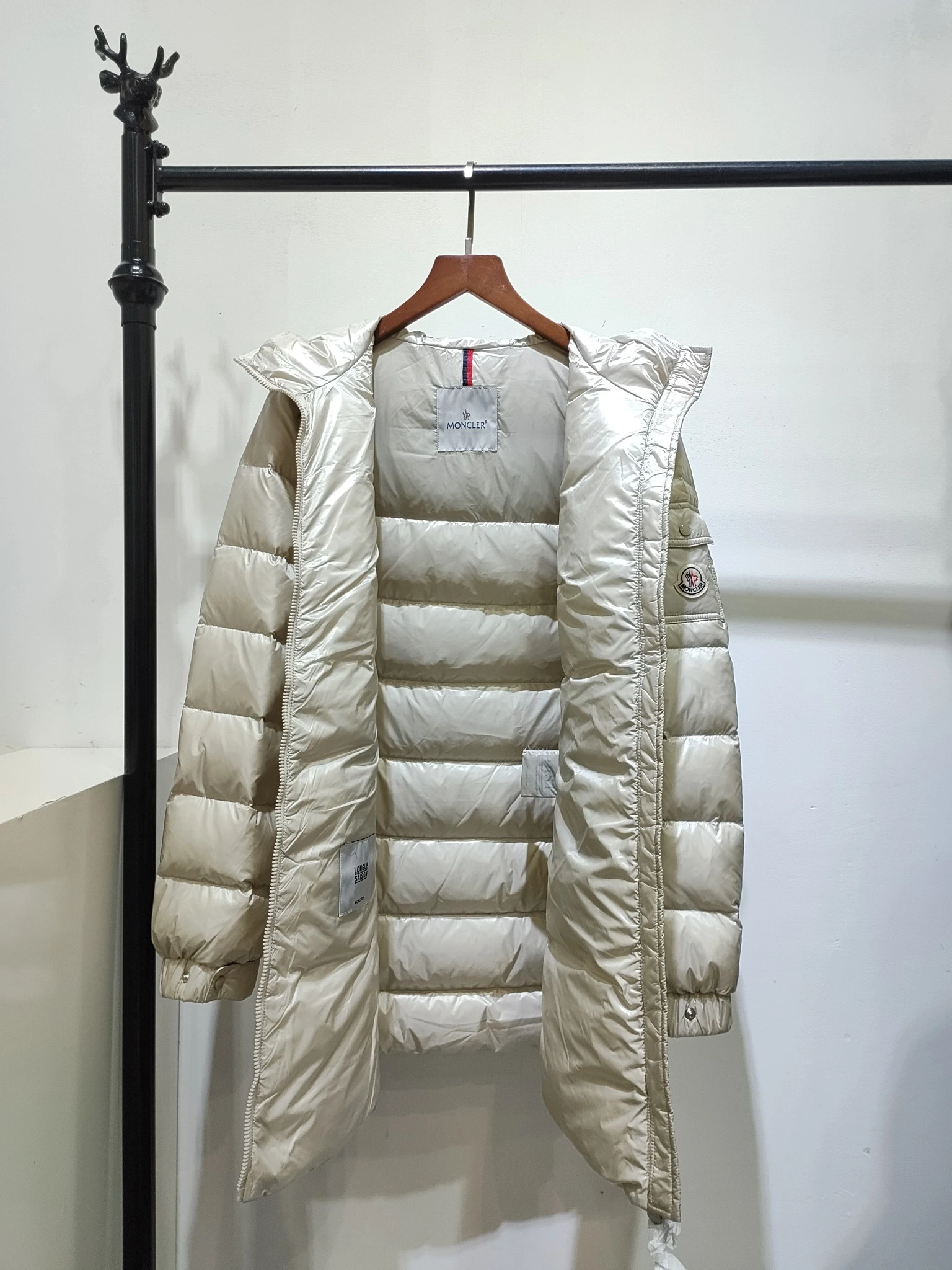 High fidelity Moncler Down Jackets