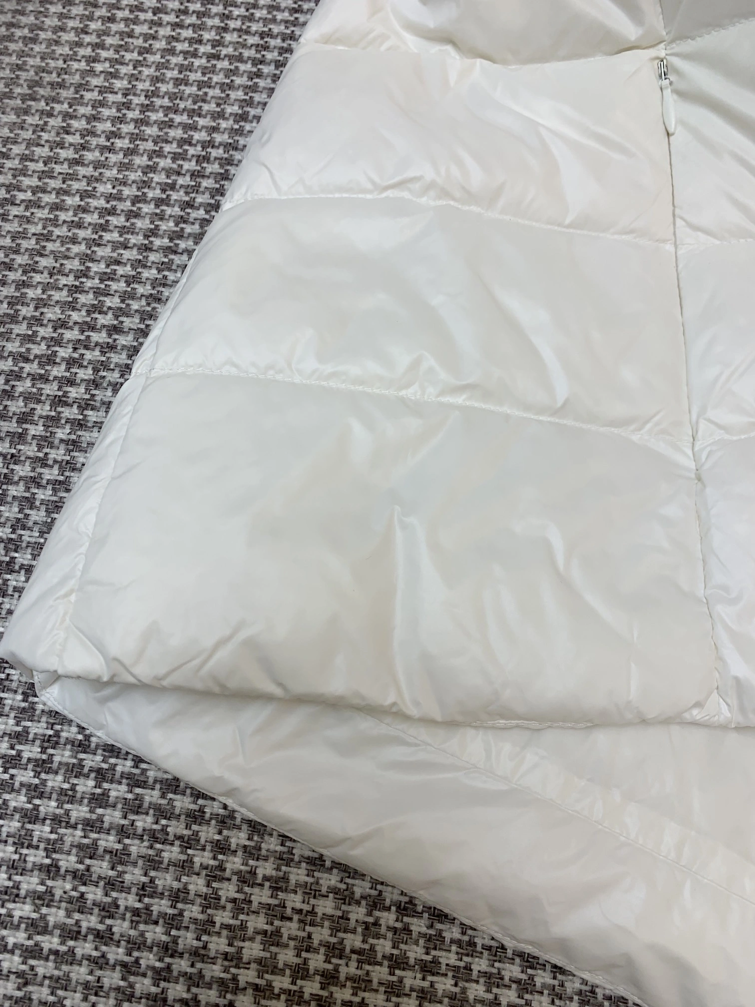 Mirror quality Moncler Down Jackets
