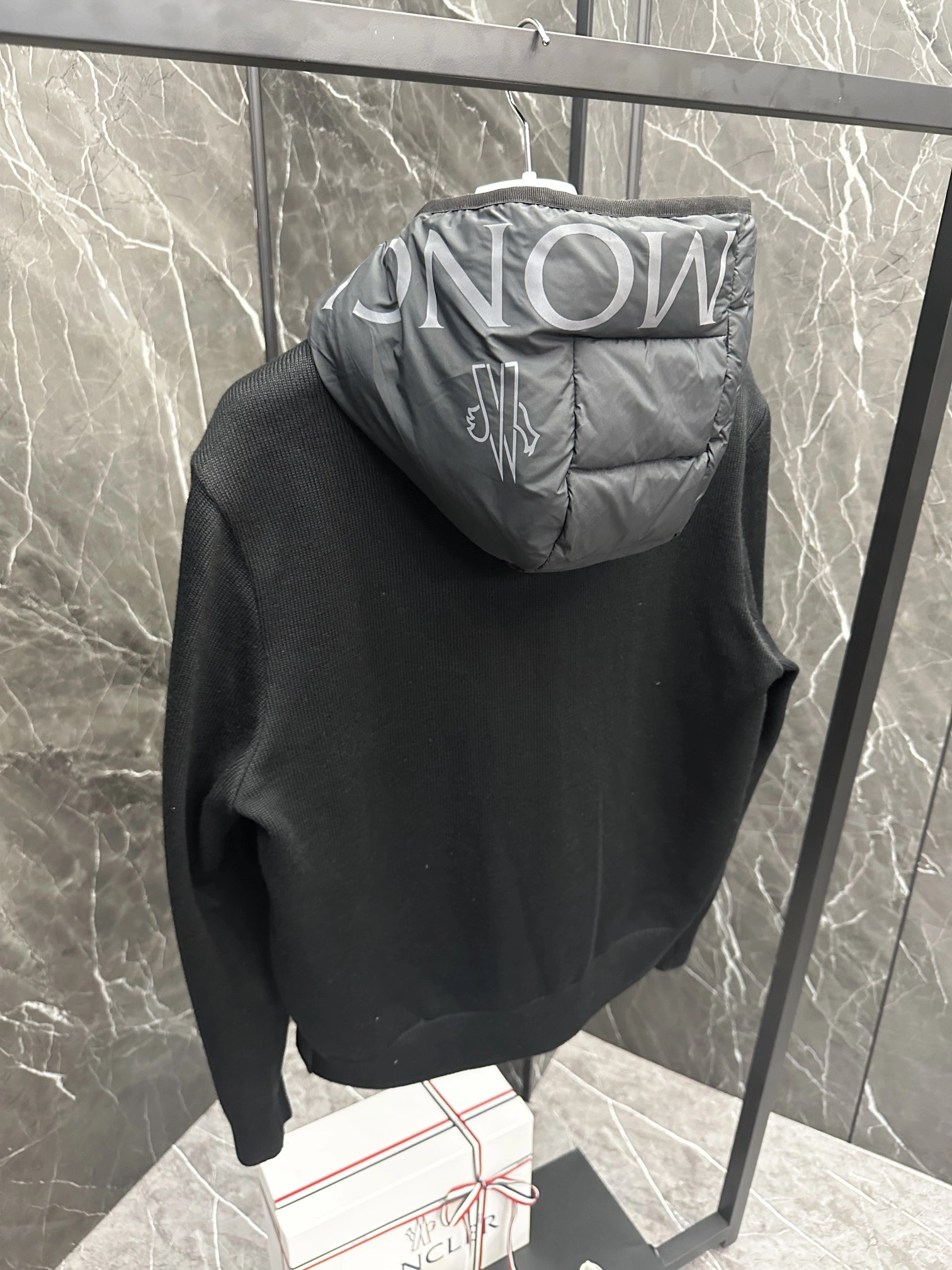 Bargain Moncler Down Jackets