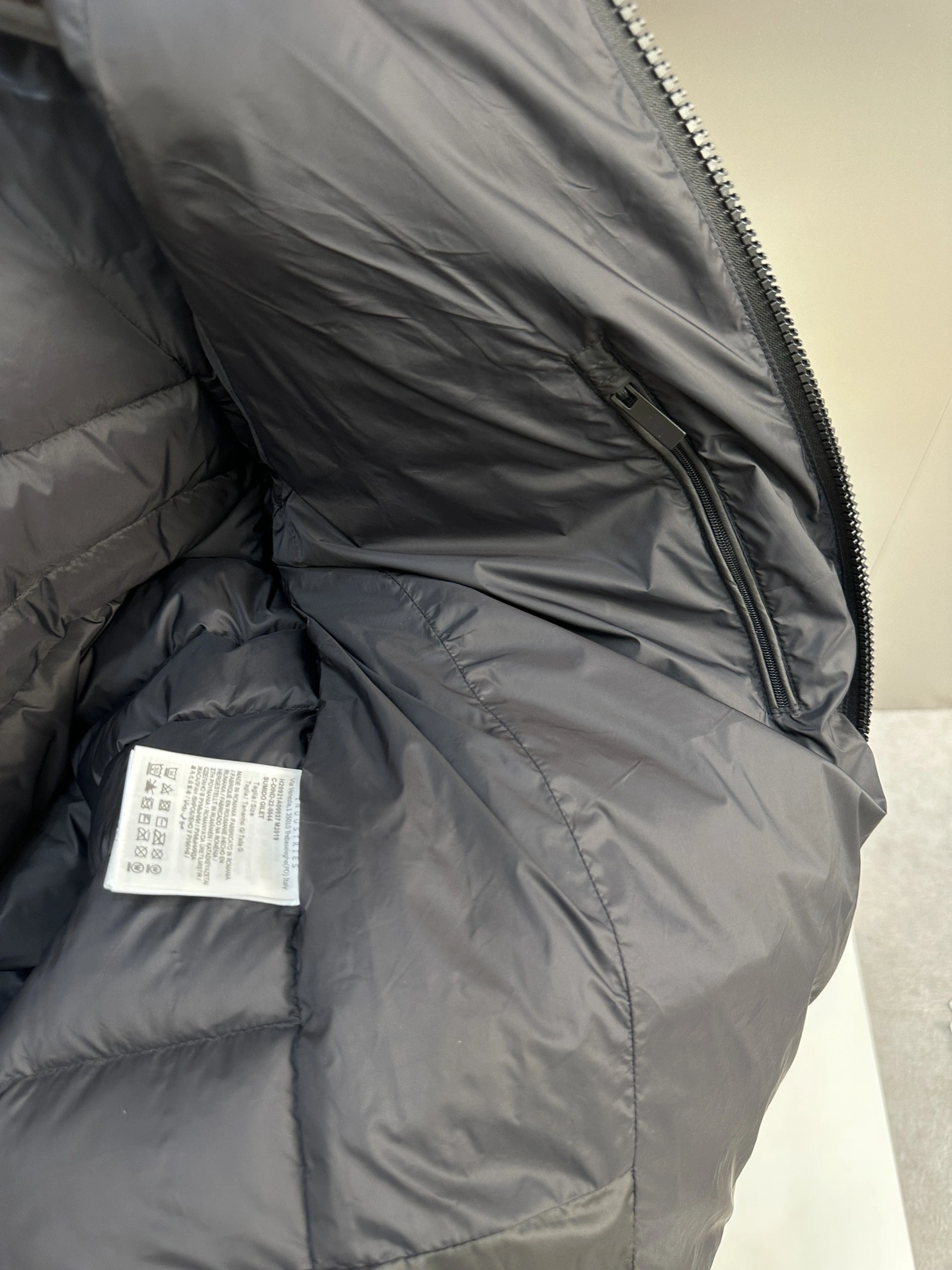 Economical Moncler Down Jackets