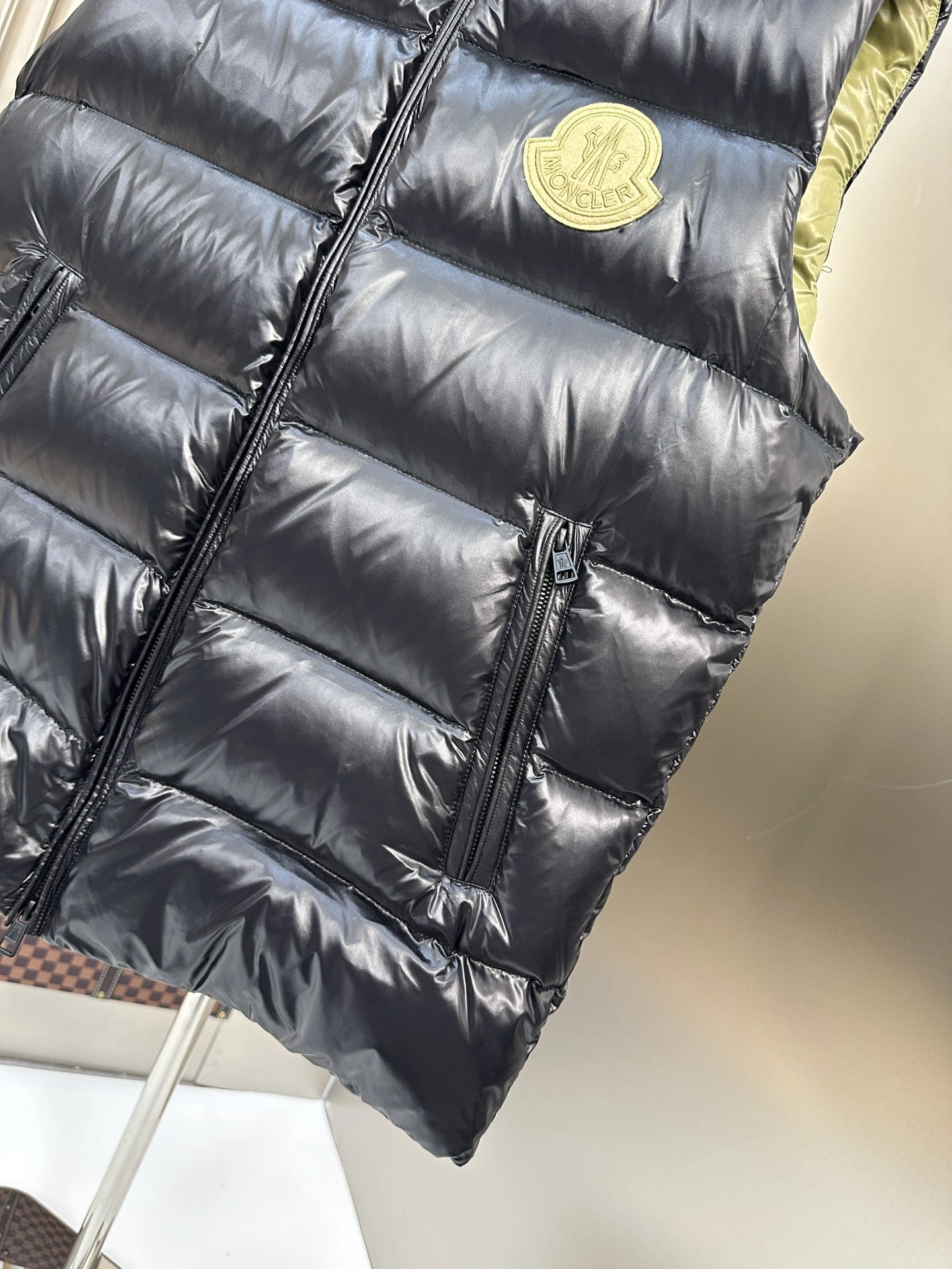 Official Moncler Down Jackets
