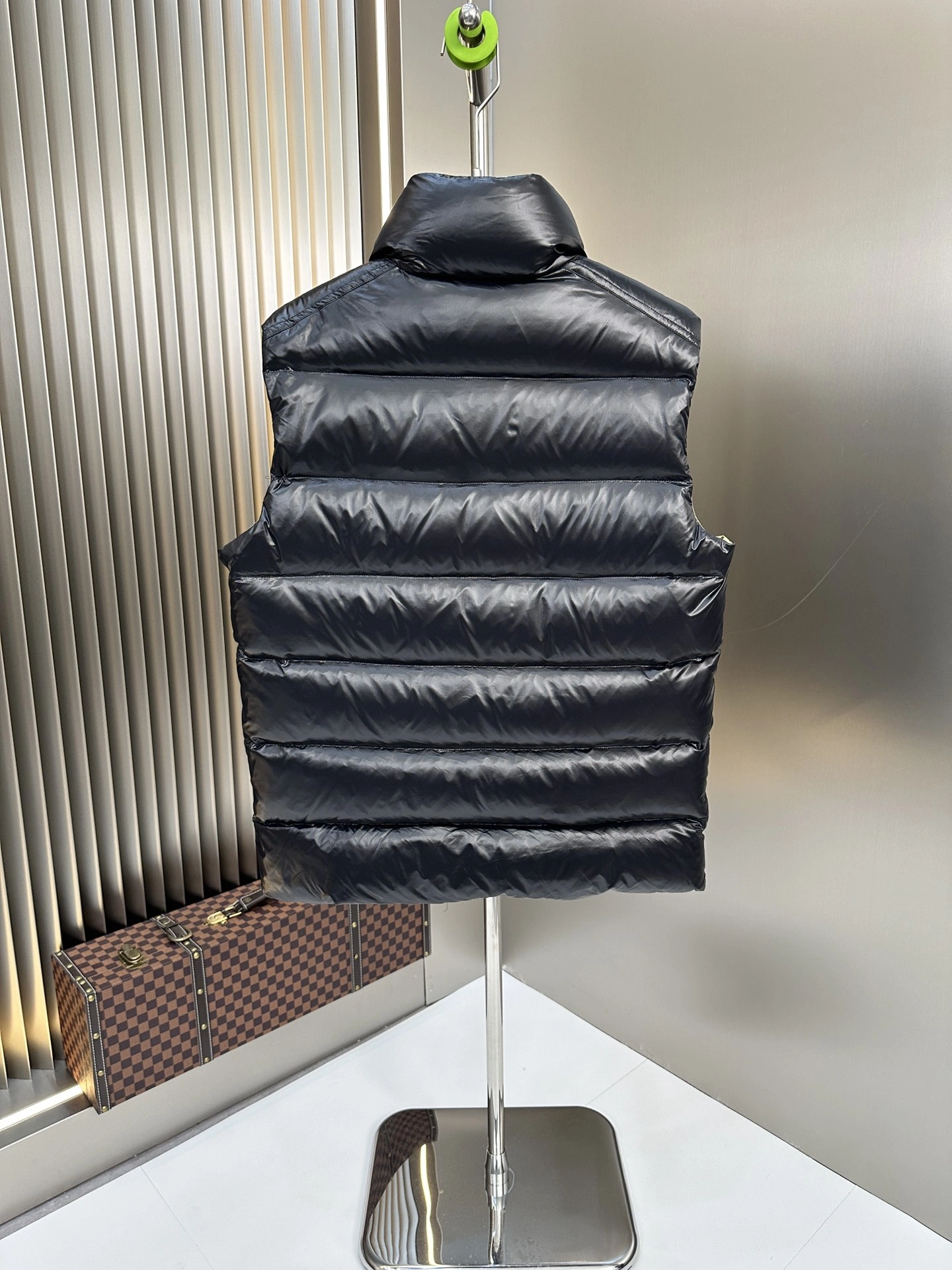Official Moncler Down Jackets