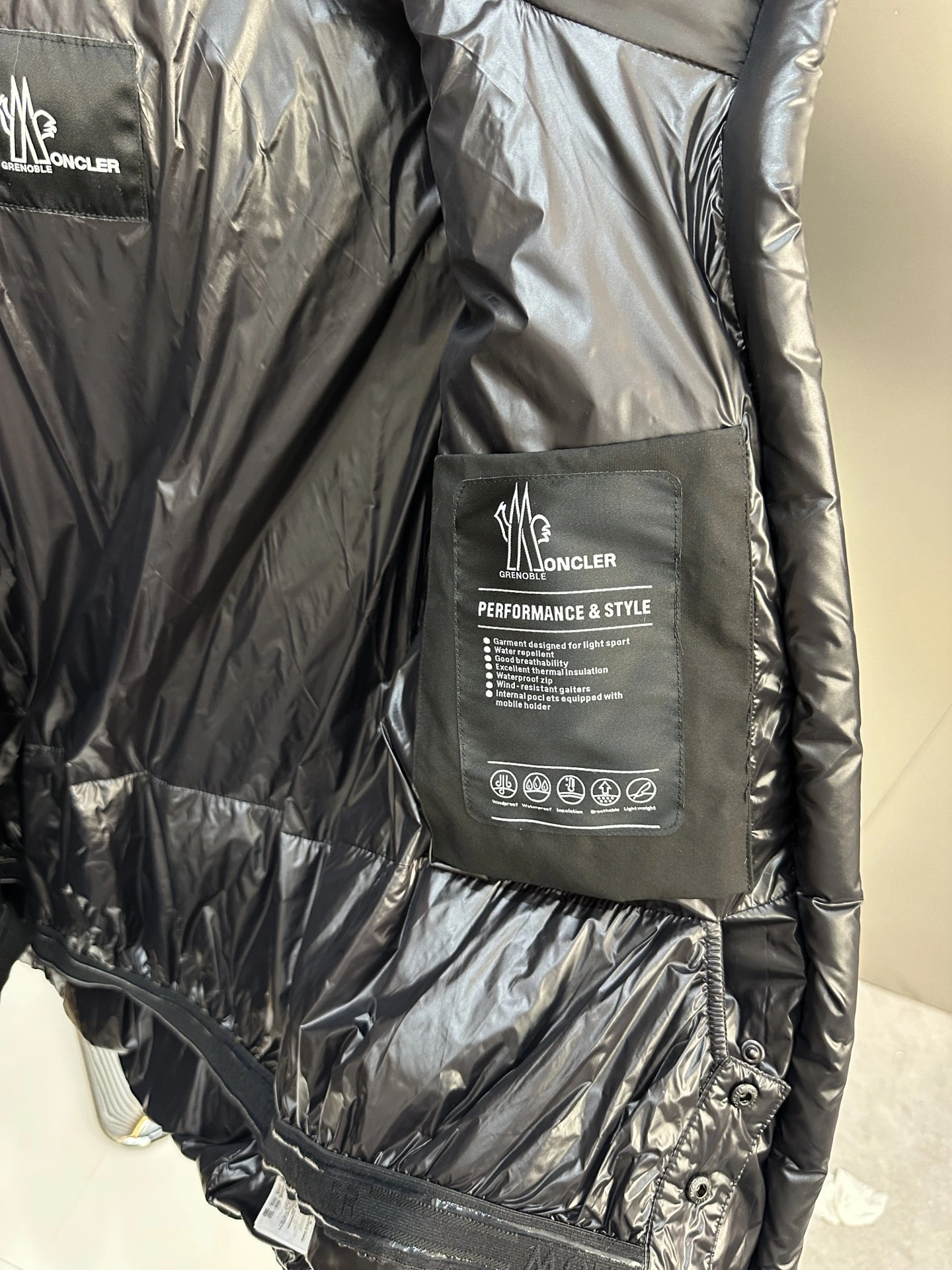 Bargain Moncler Down Jackets