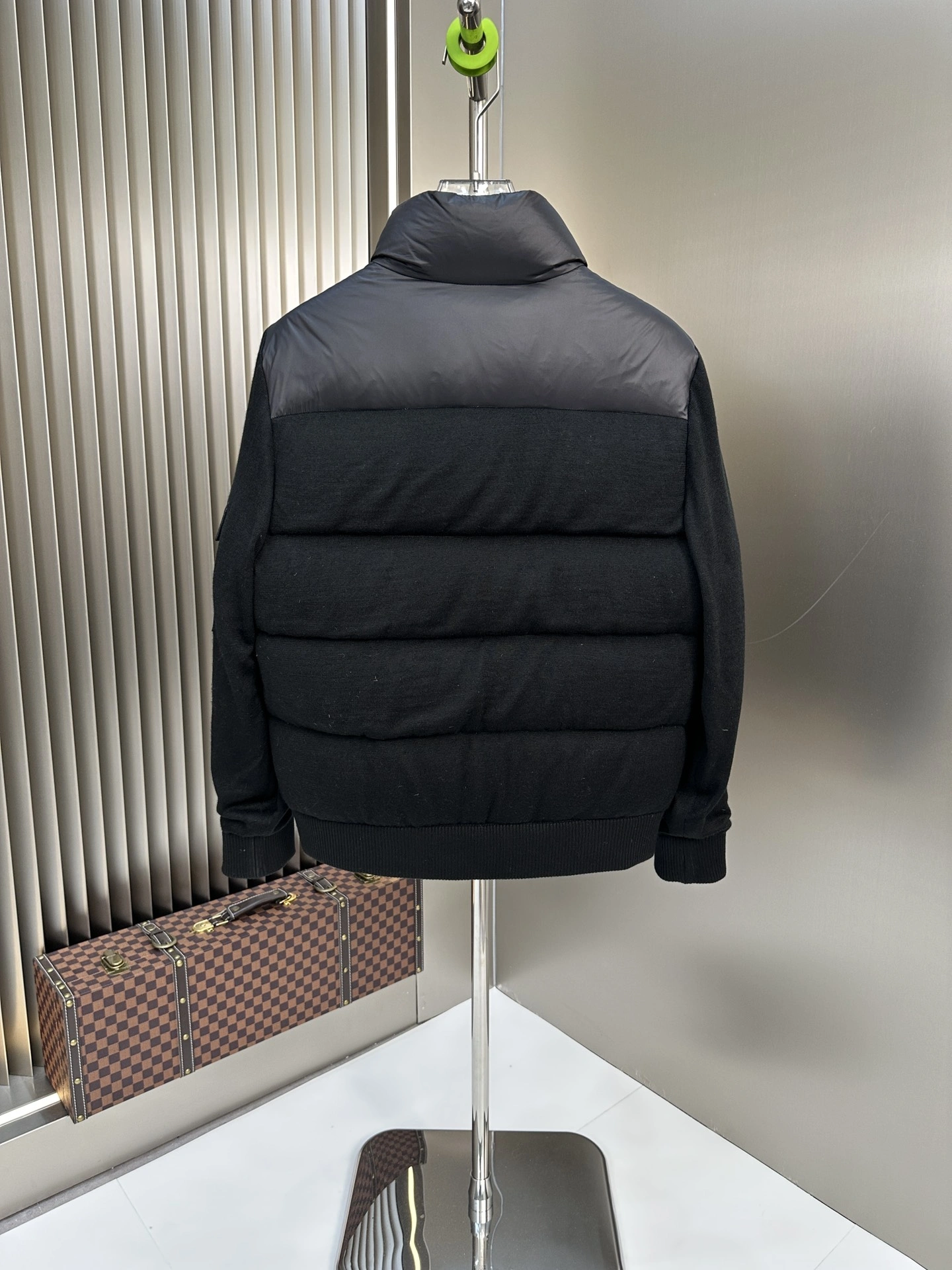 Cut-rate Moncler Down Jackets