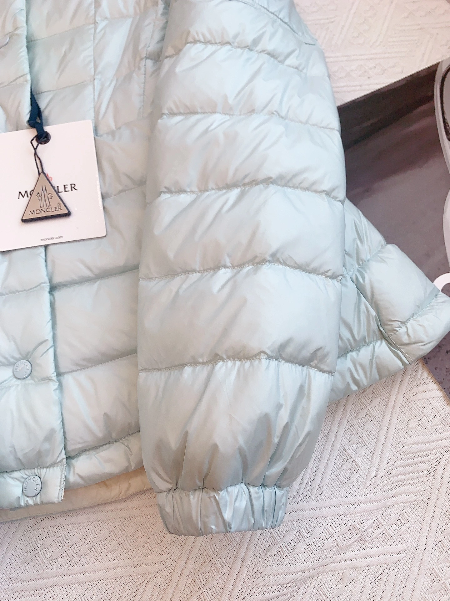1:1 copy Moncler Down Jackets