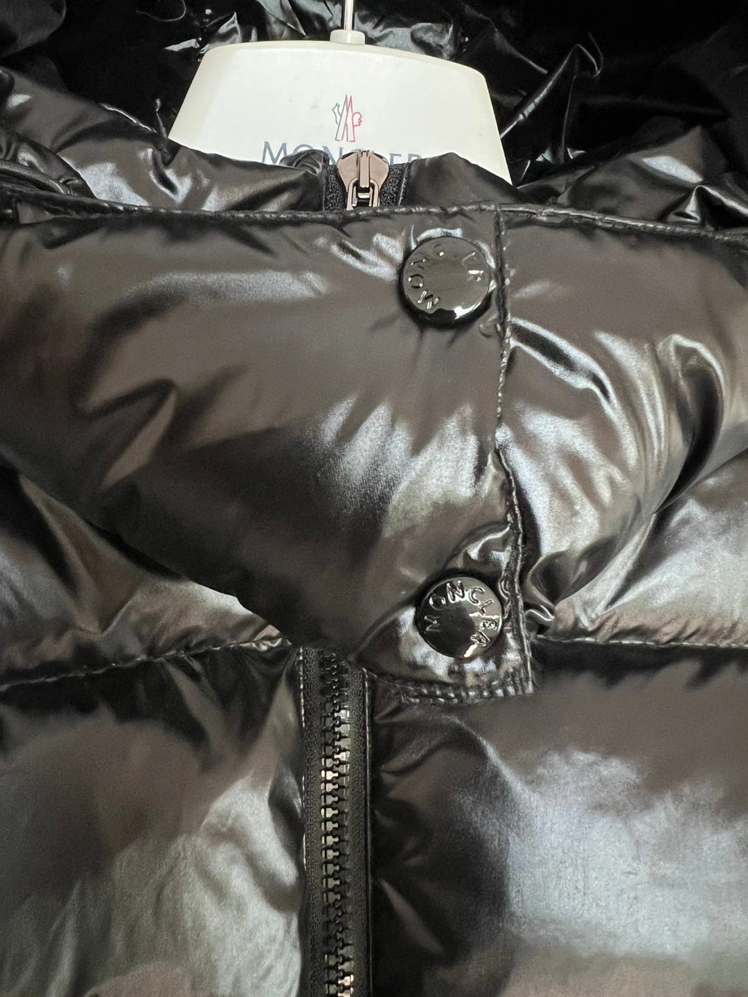High accuracy Moncler Down Jackets