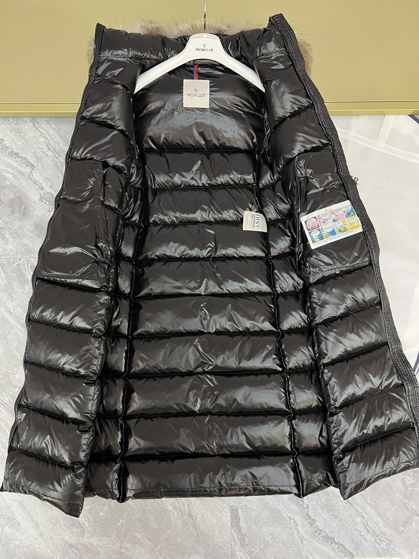High accuracy Moncler Down Jackets