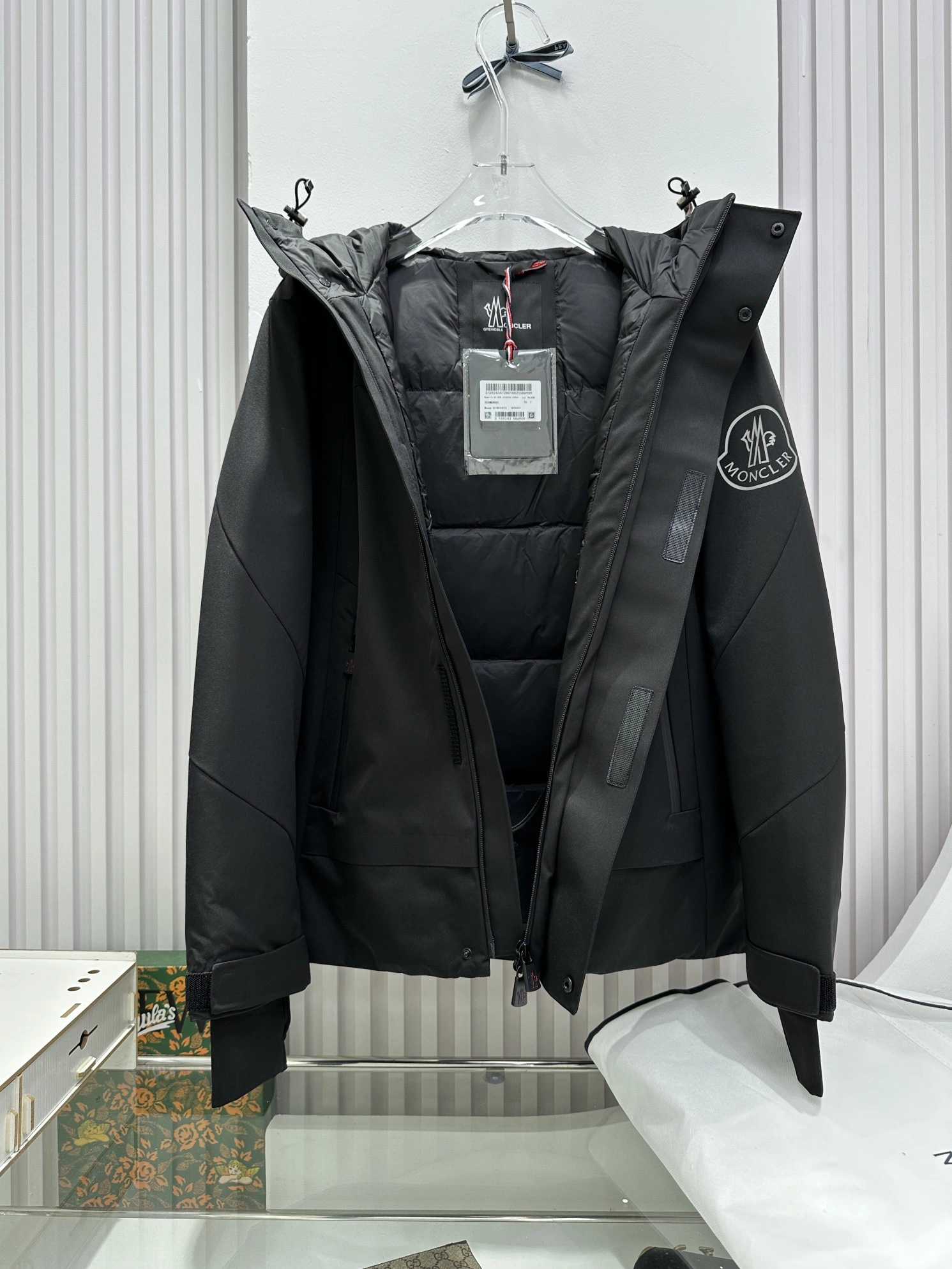 Exact replica Moncler Down Jackets