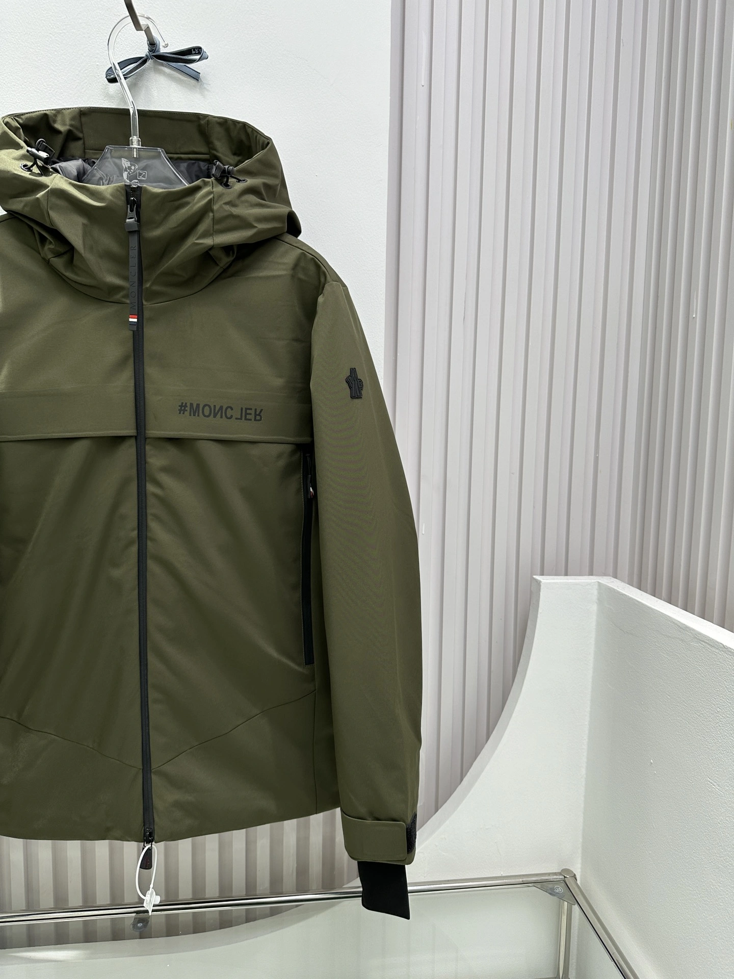 Top mirror Moncler Down Jackets