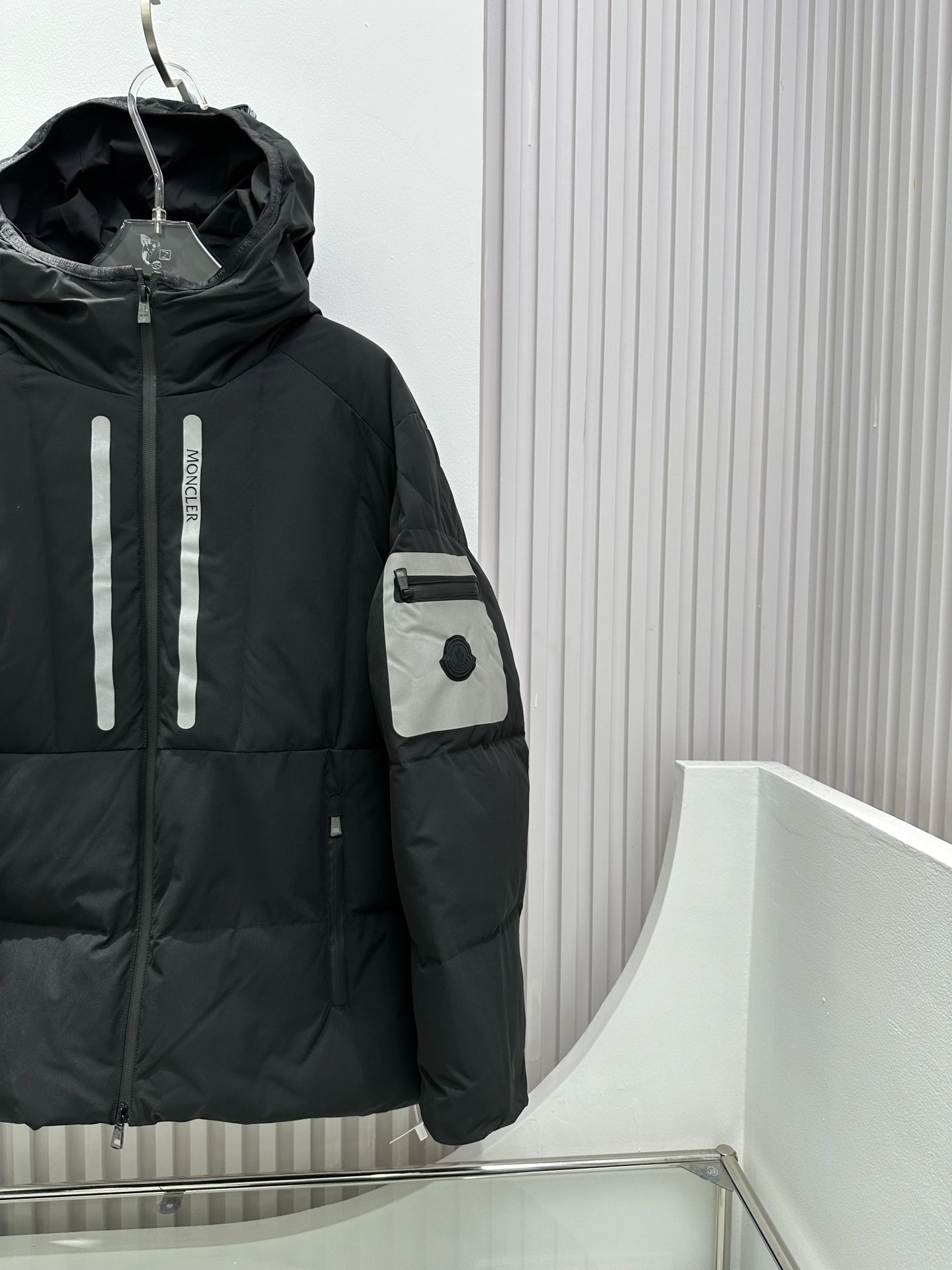 Cut-rate Moncler Down Jackets