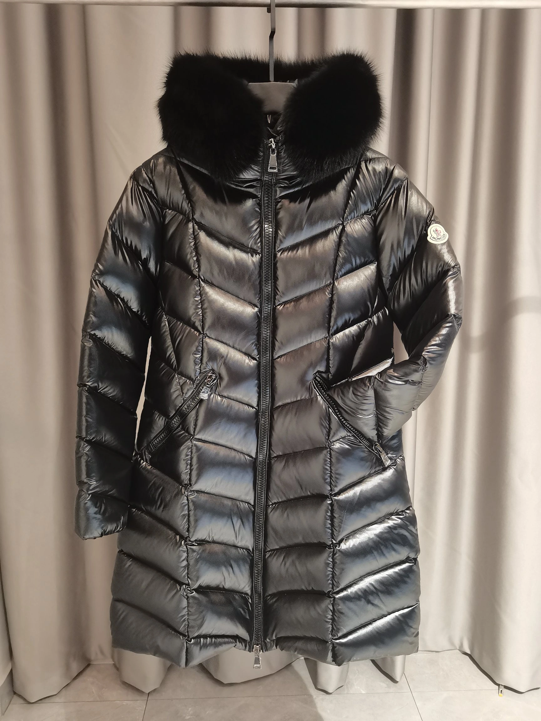 Official Moncler Down Jackets