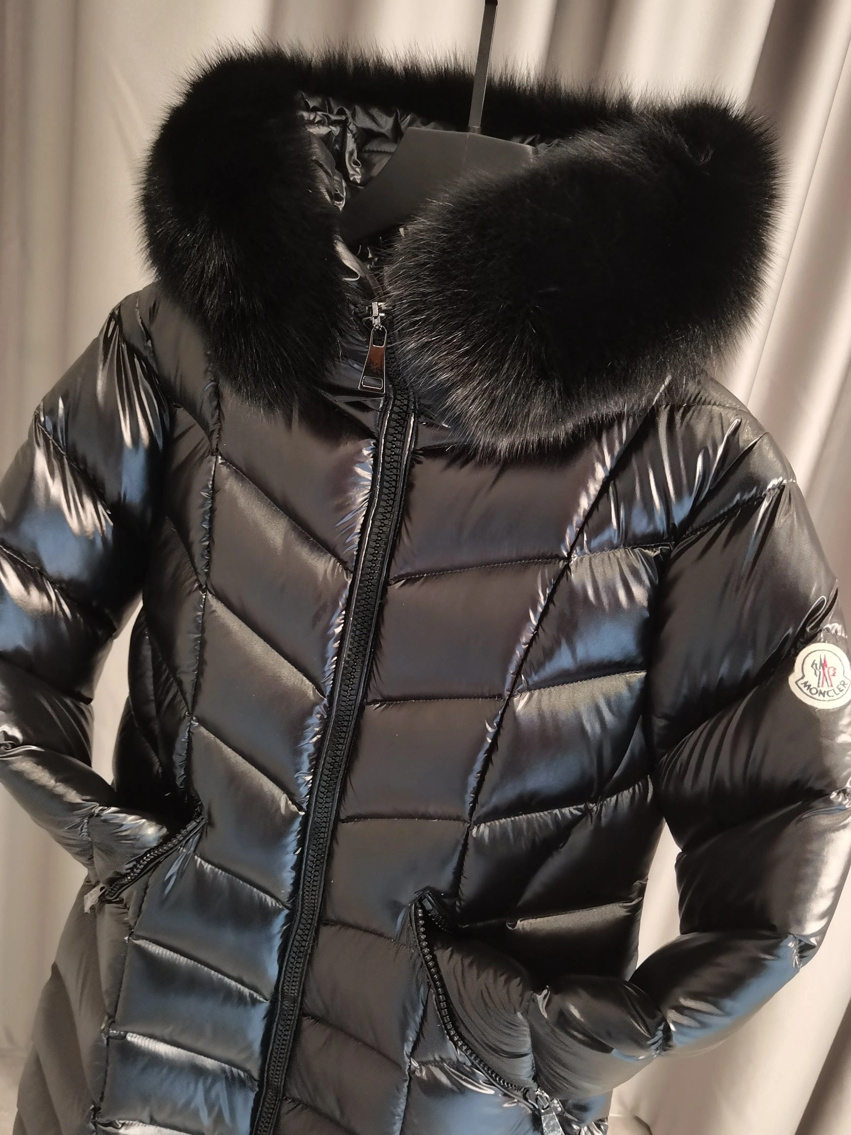 Official Moncler Down Jackets