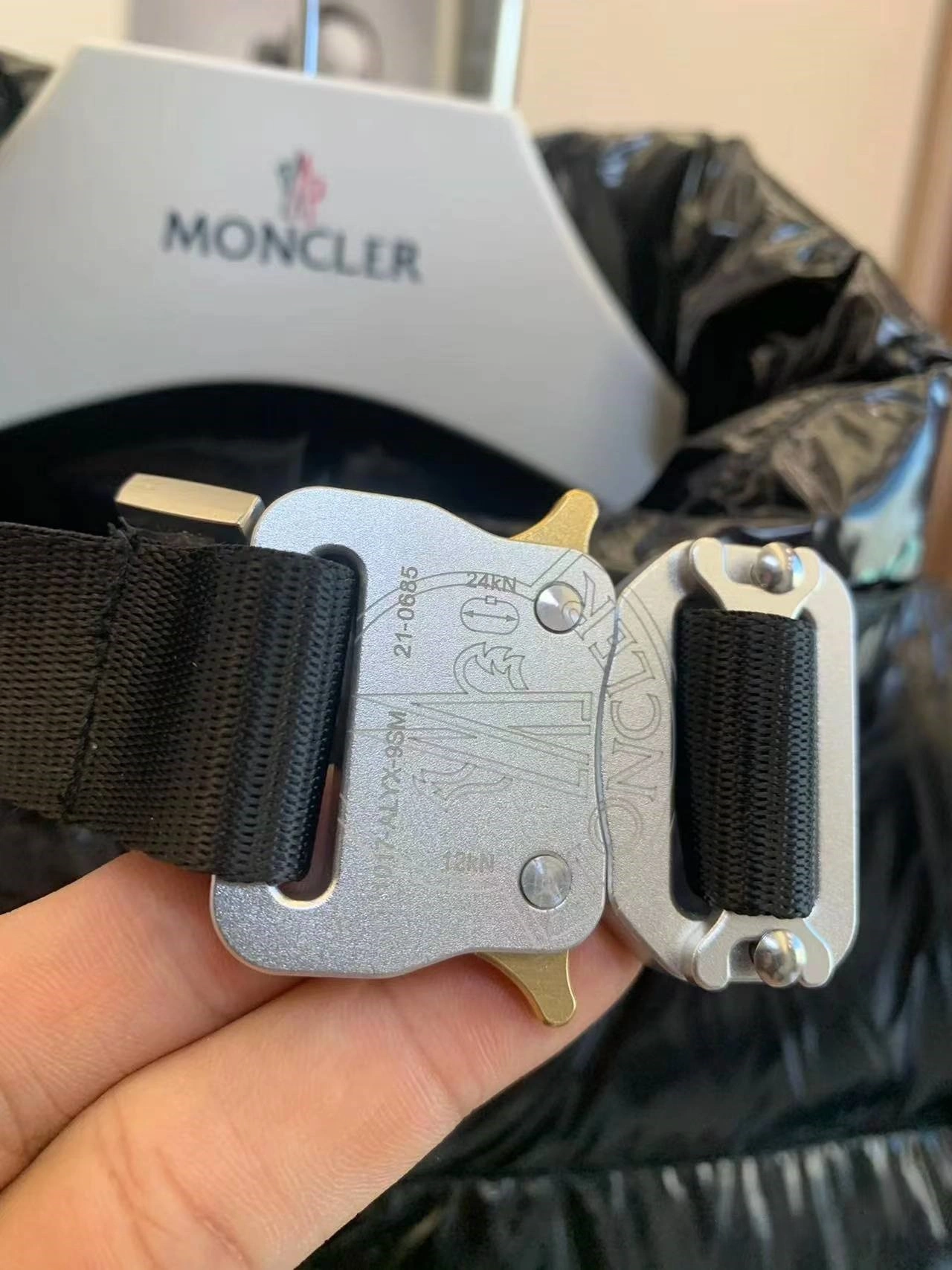 Cut-rate Moncler Down Jackets