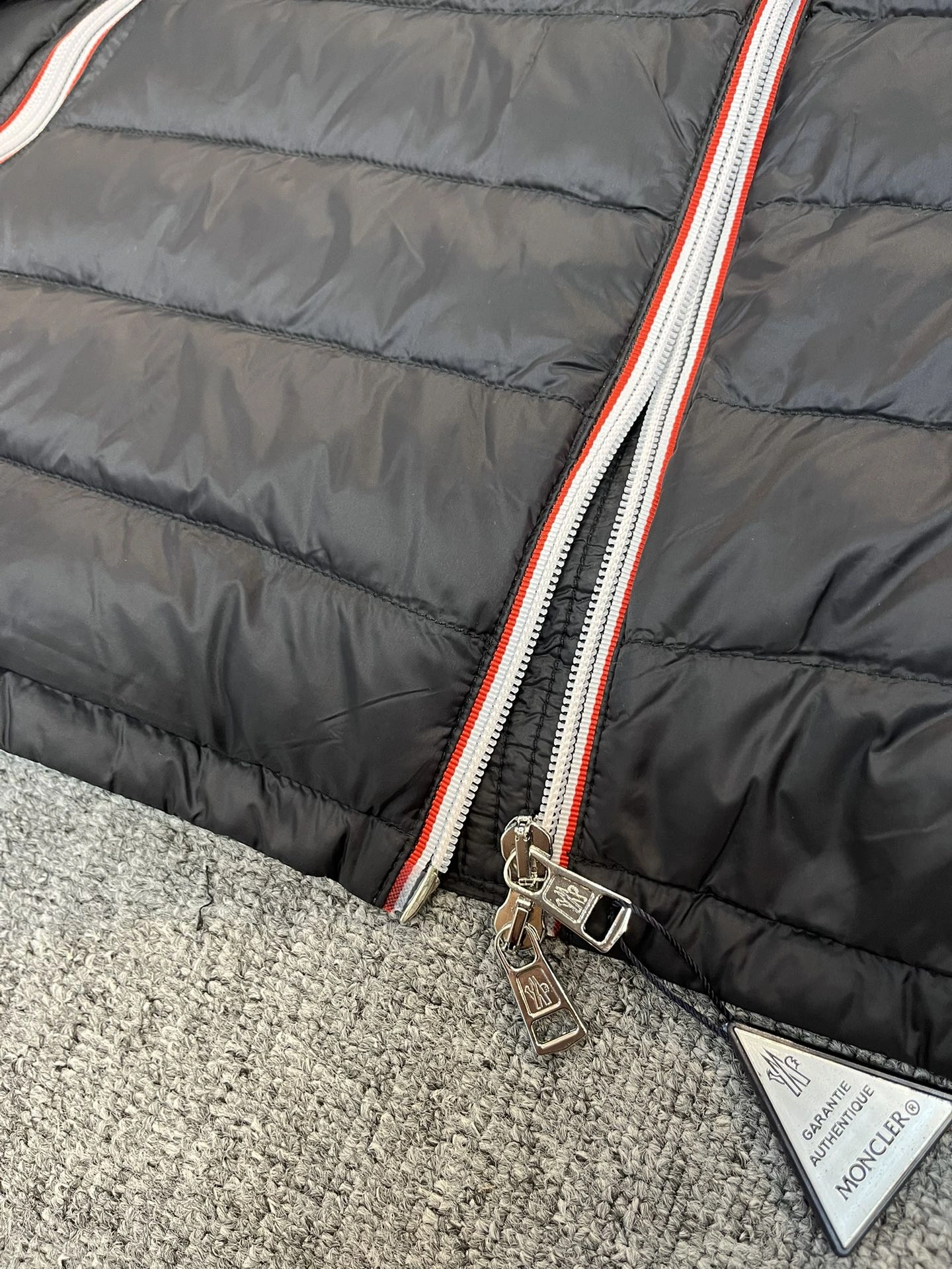 Cut-rate Moncler Down Jackets