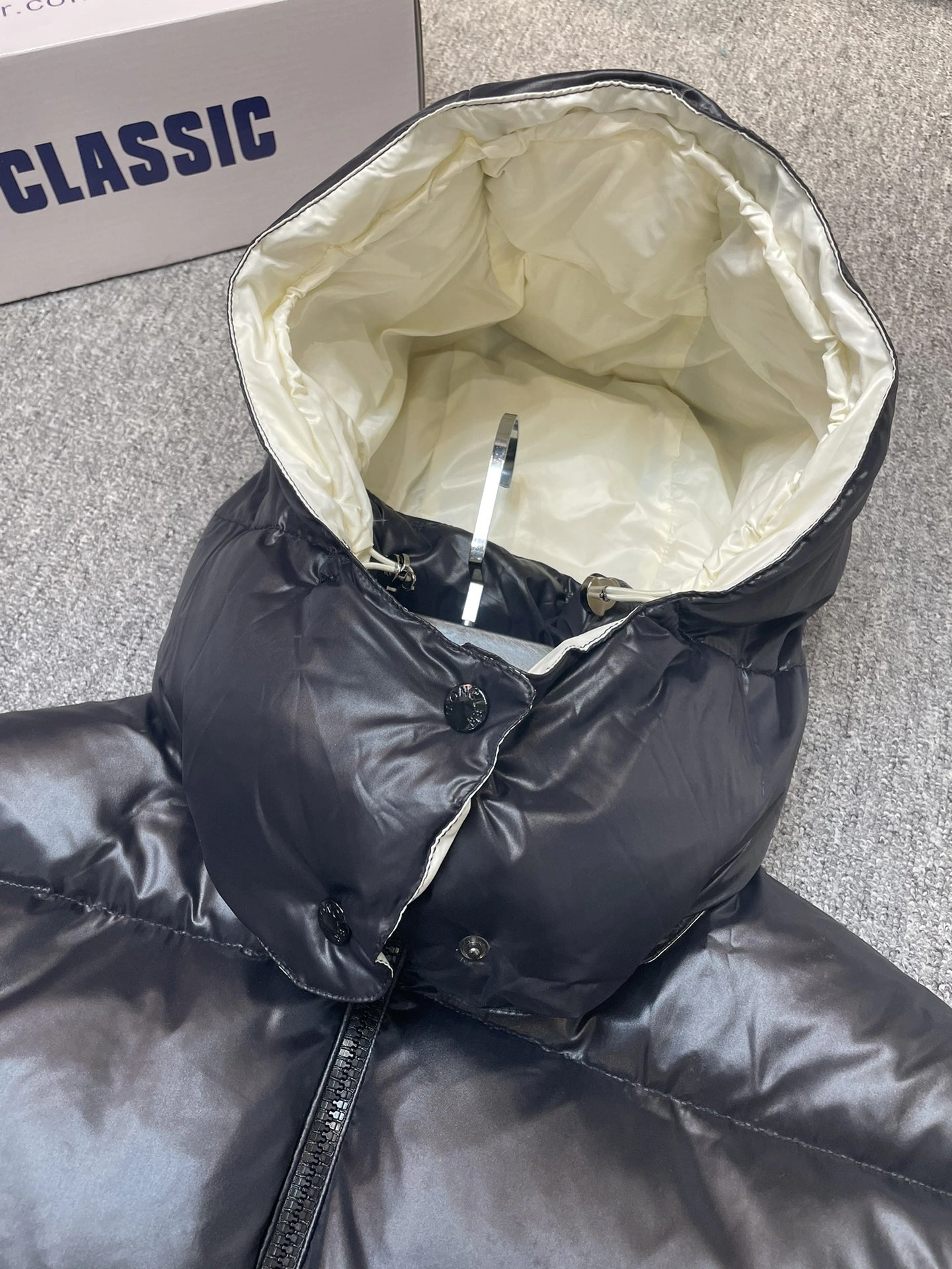 Discounted Moncler Down Jackets