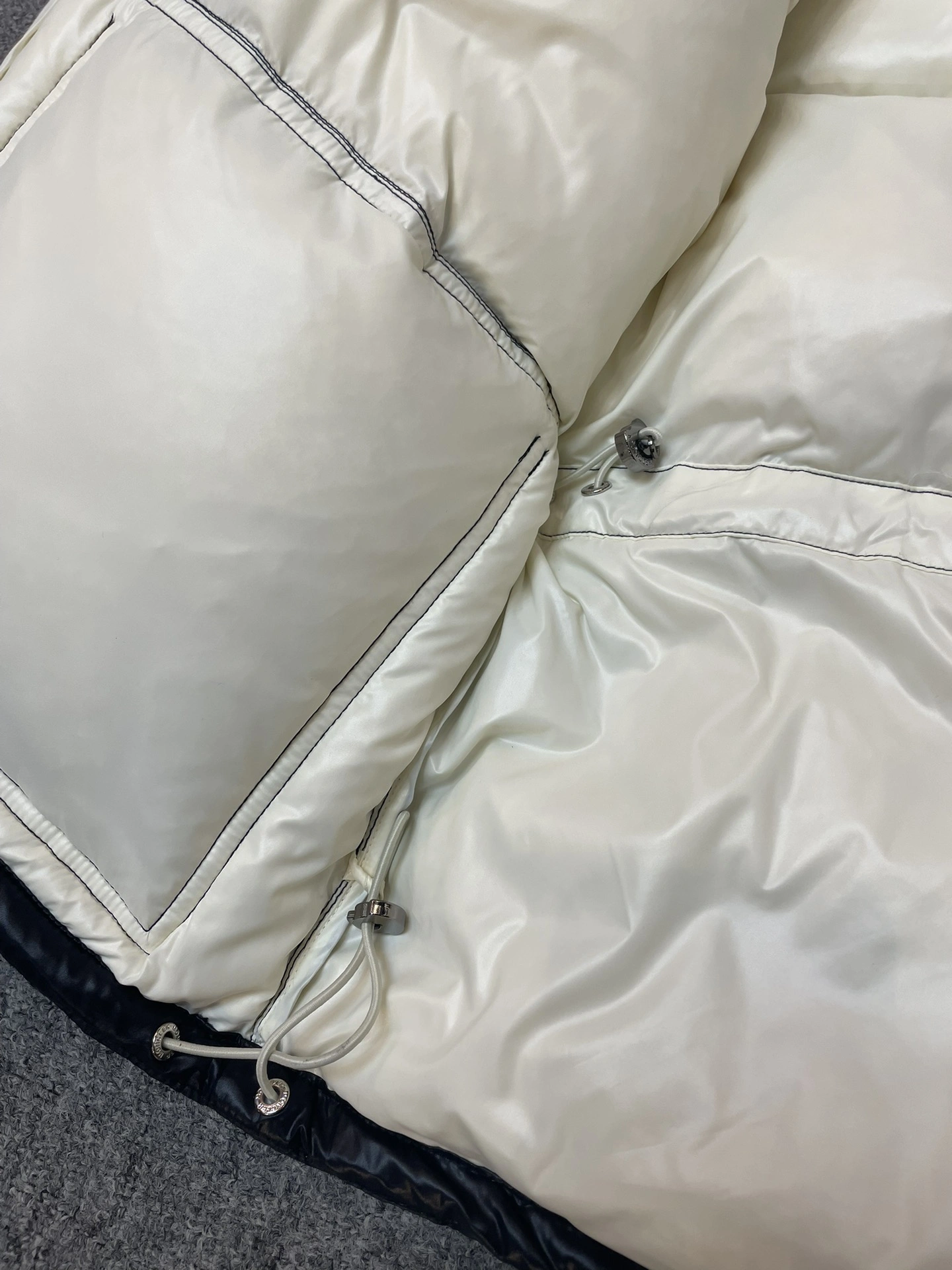 Discounted Moncler Down Jackets