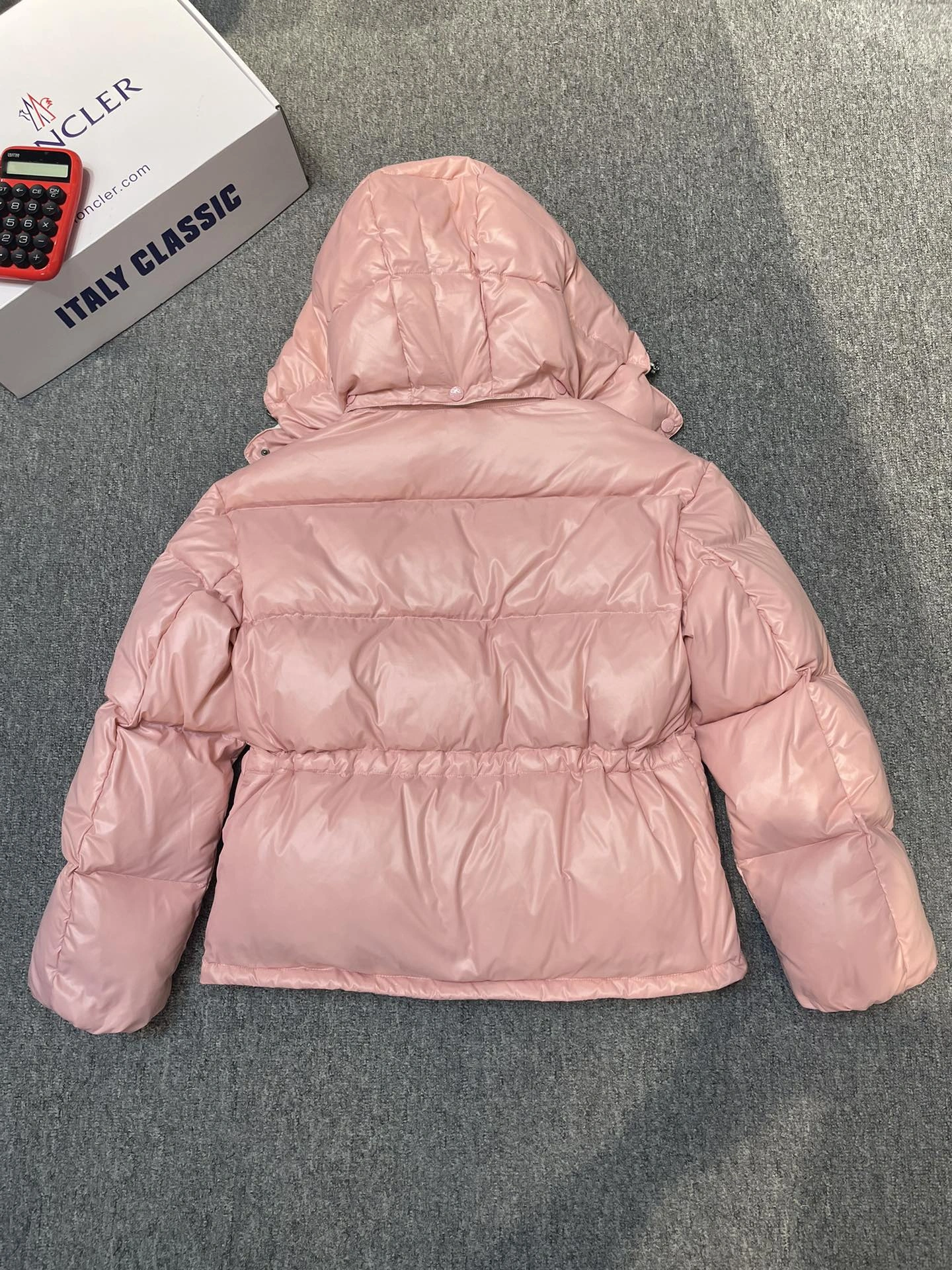 Low-cost Moncler Down Jackets