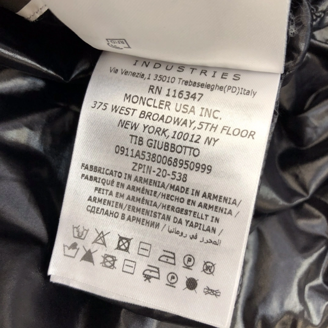 Official Moncler Down Jackets