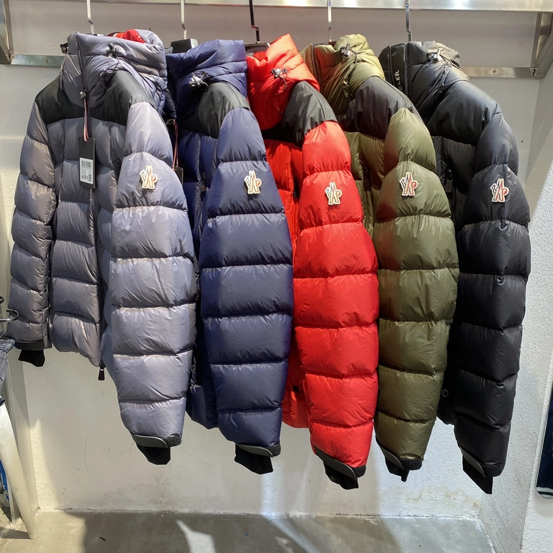 Bargain Moncler Down Jackets