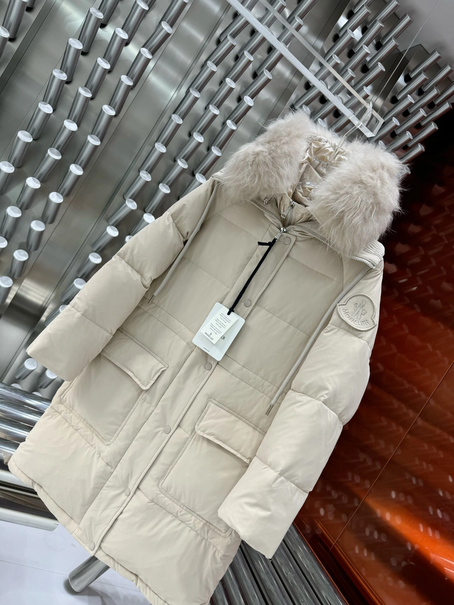 Accurate model Moncler Down Jackets