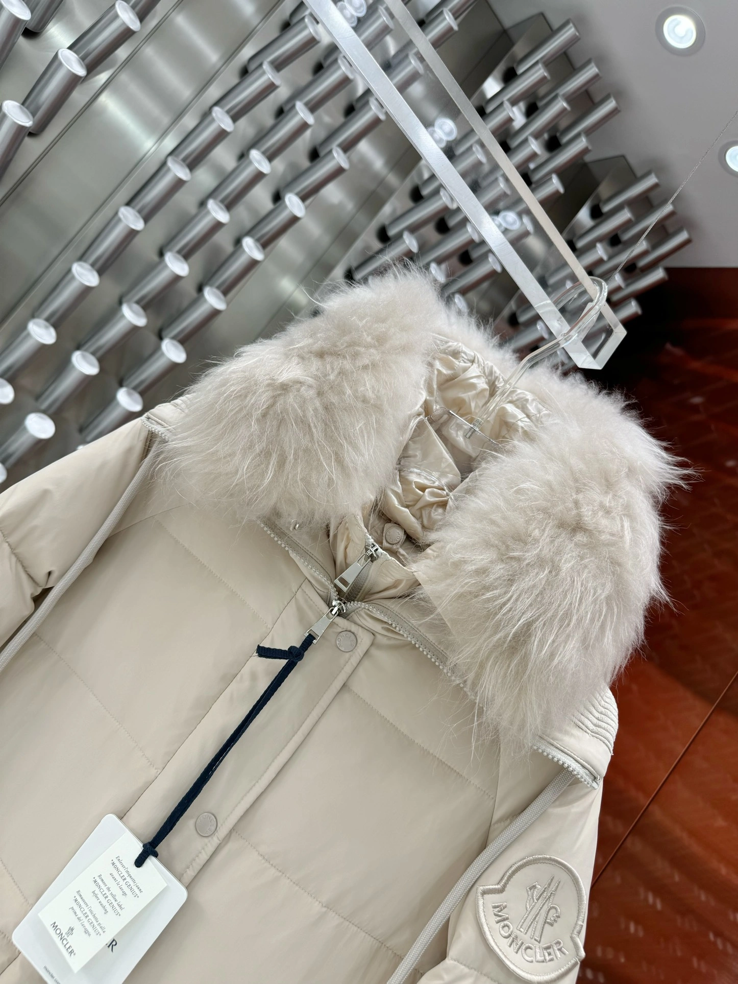Accurate model Moncler Down Jackets