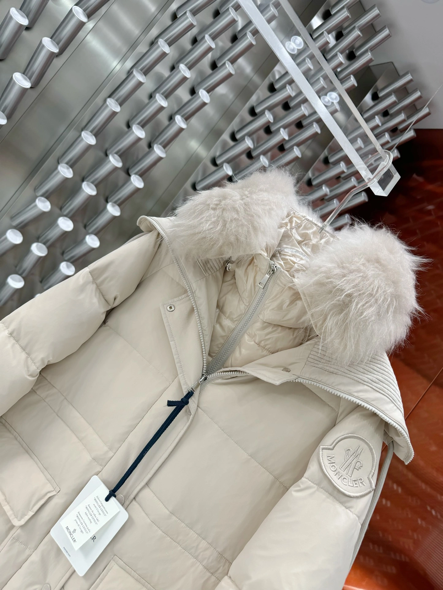 Accurate model Moncler Down Jackets