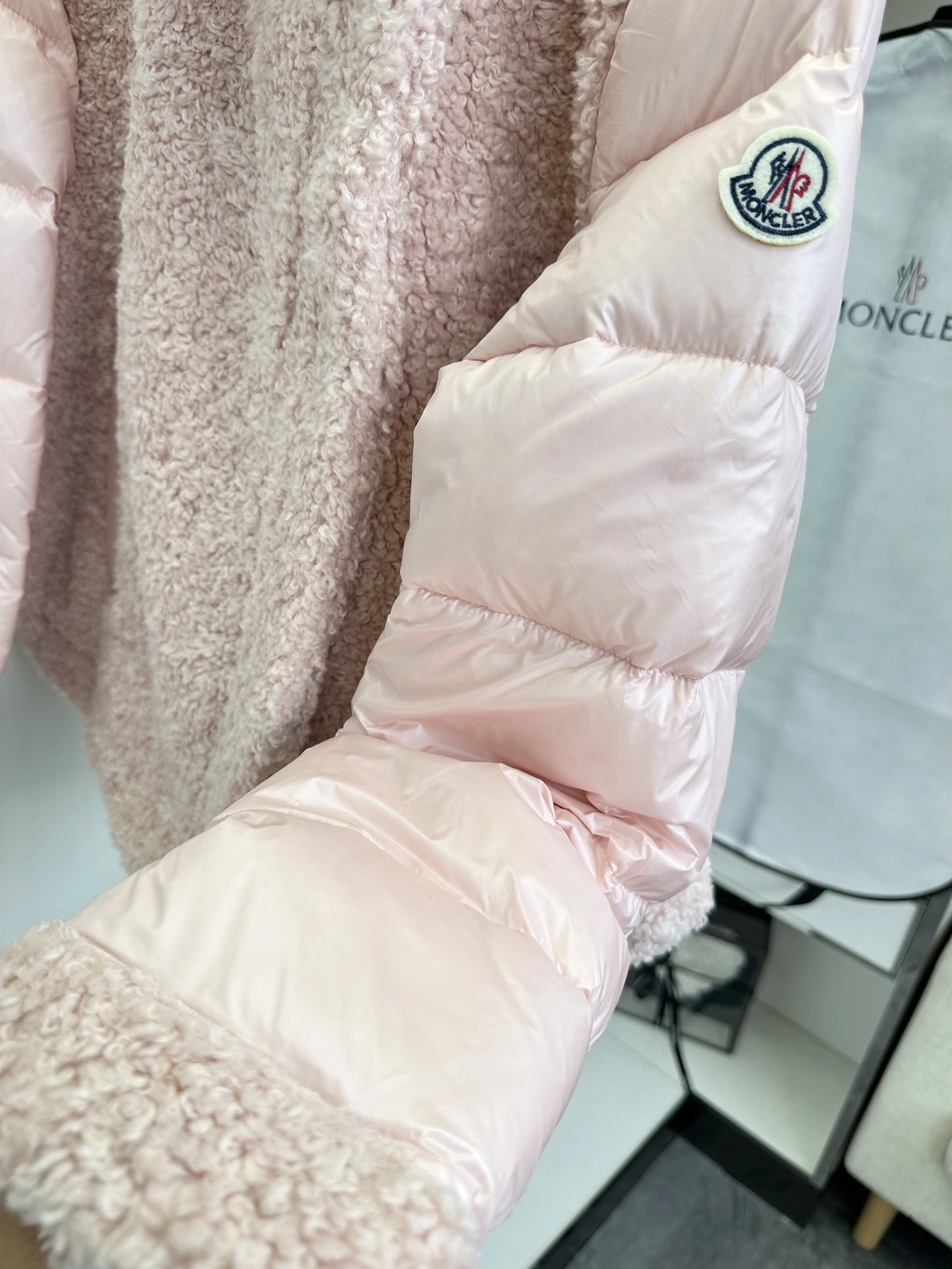 High fidelity Moncler Down Jackets