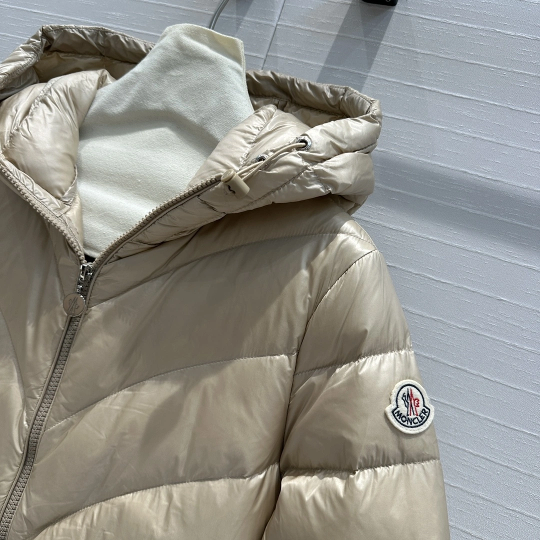 High fidelity Moncler Down Jackets